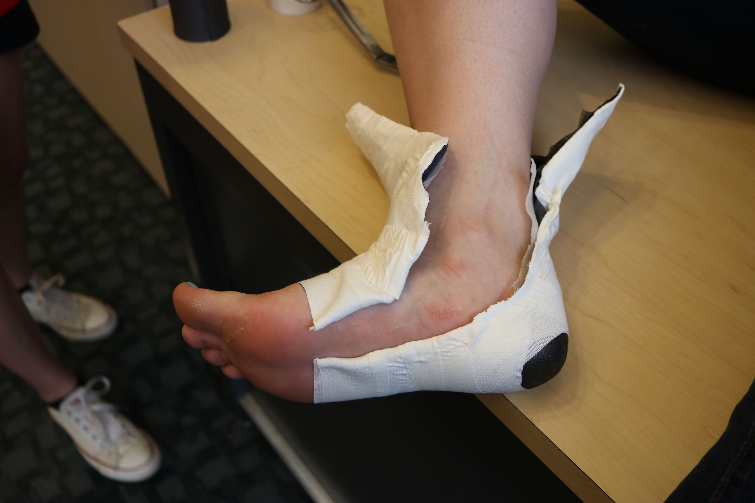 Ankle Taping Made Easy : 17 Steps (with Pictures) - Instructables