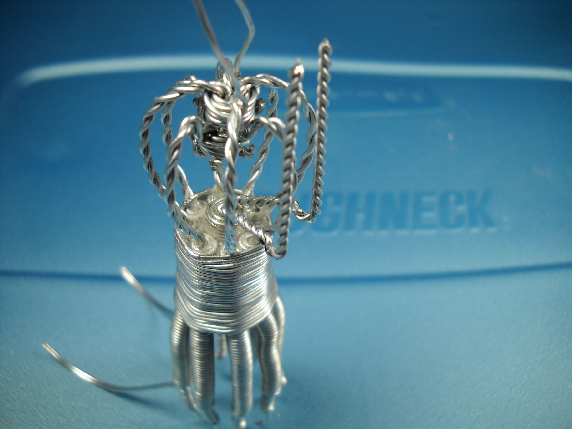 How to Make a Wire Octopus Sculpture (simplified). Cheap and Easy But ...