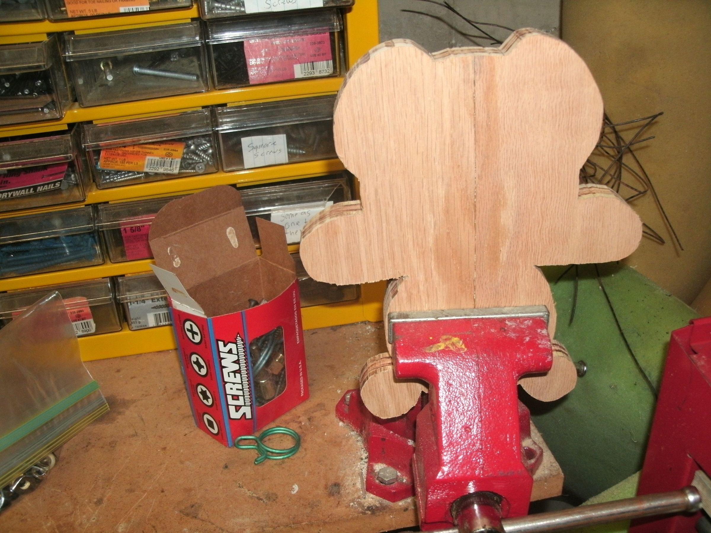 Antique Toys: Rope Climbing Bear : 8 Steps - Instructables