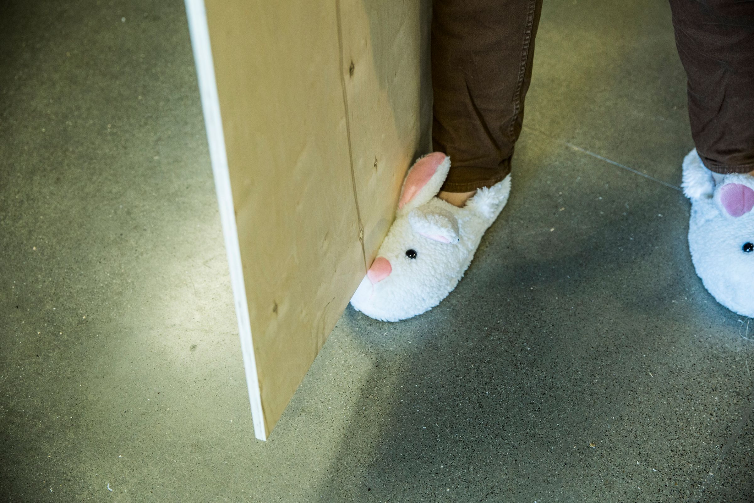 Steel Toe Bunny Slippers : 19 Steps (with Pictures) - Instructables
