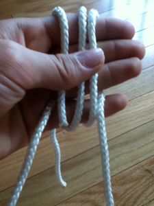 How to Tie a Monkeys Fist Knot in Less Than 5 Minutes - Instructables