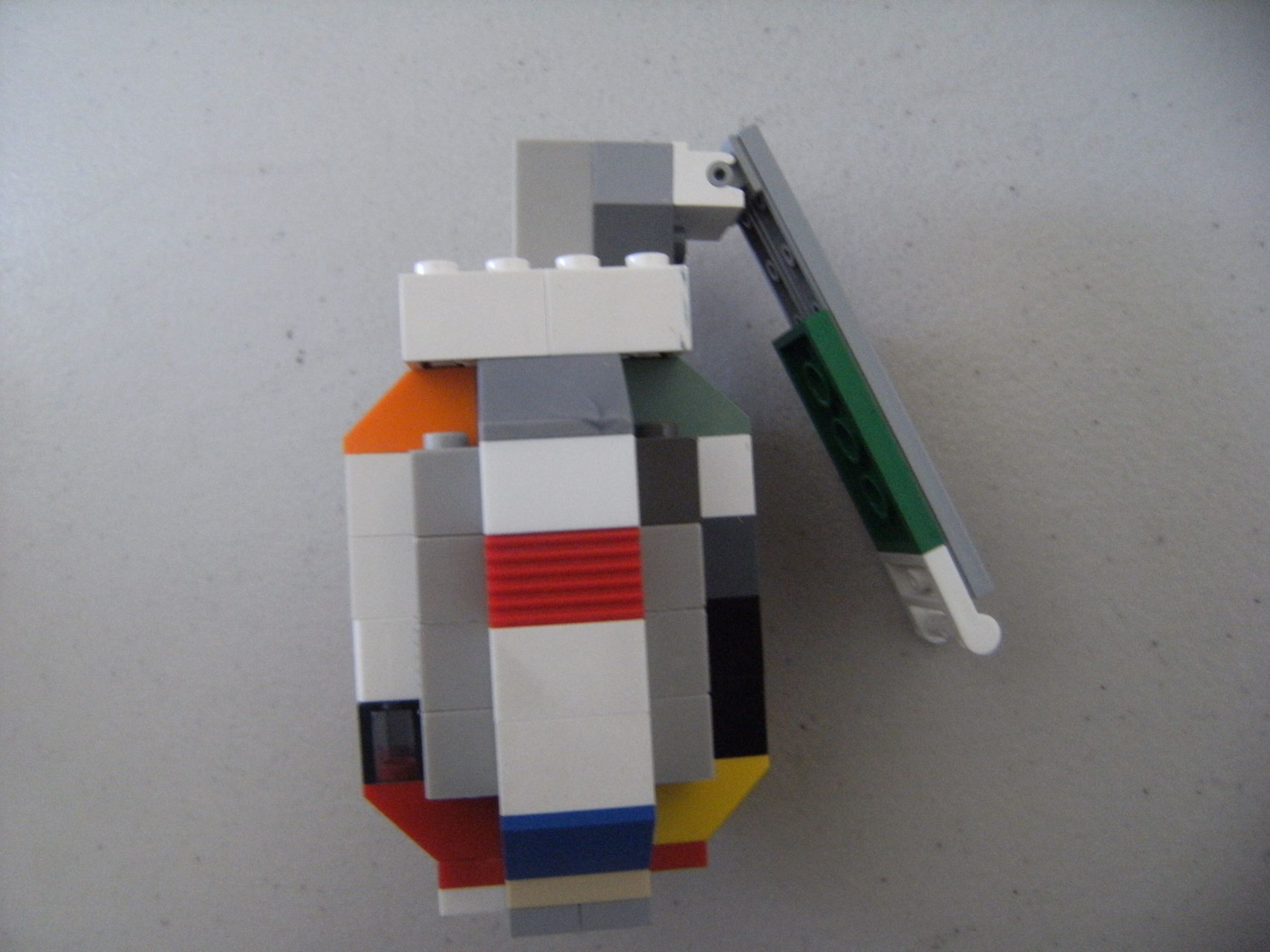 How to Make a LEGO Grenade! : 11 Steps - Instructables
