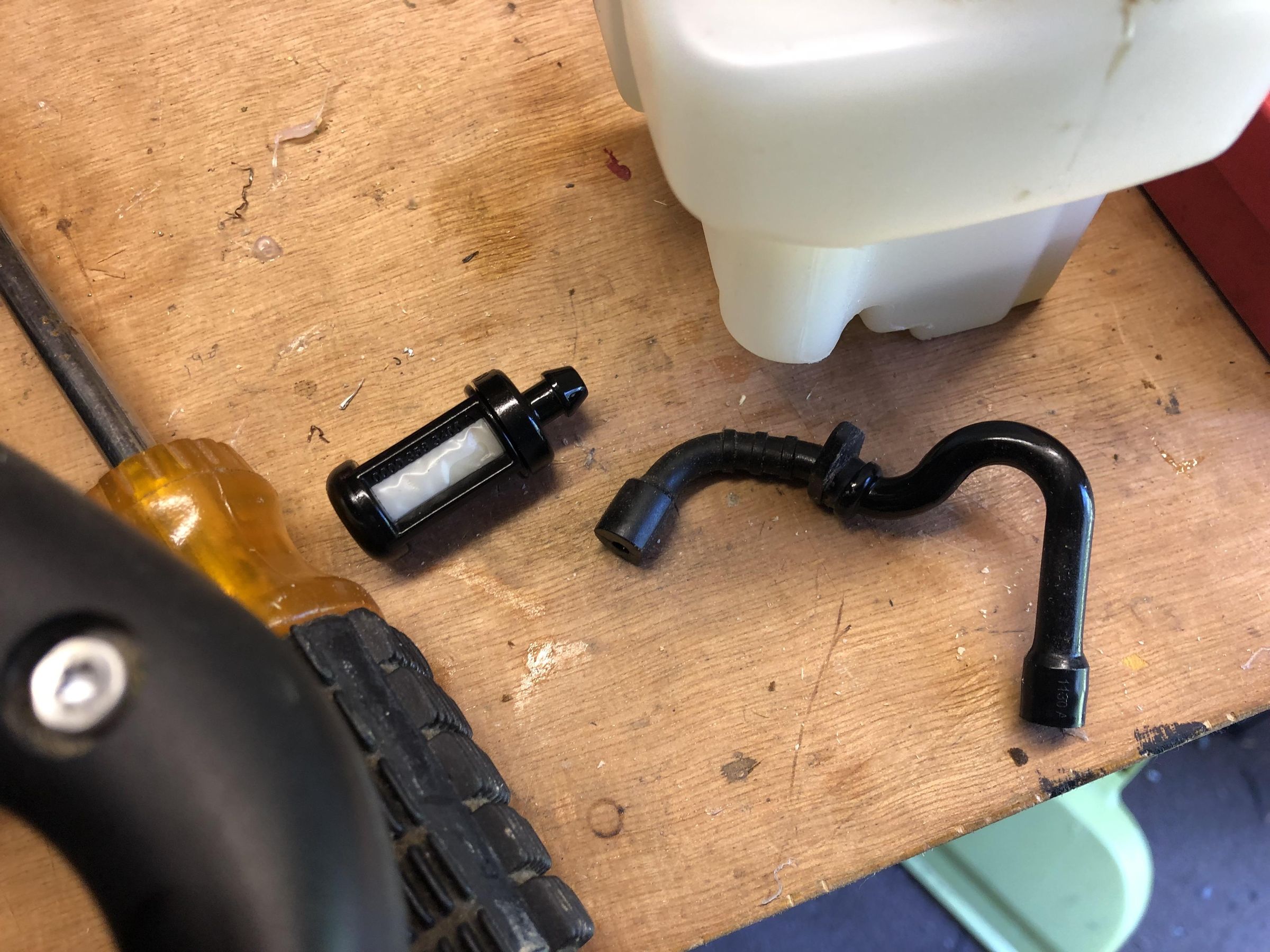 Stihl MS180 Chainsaw Fuel Line and Filter Replacement : 3 Steps (with ...