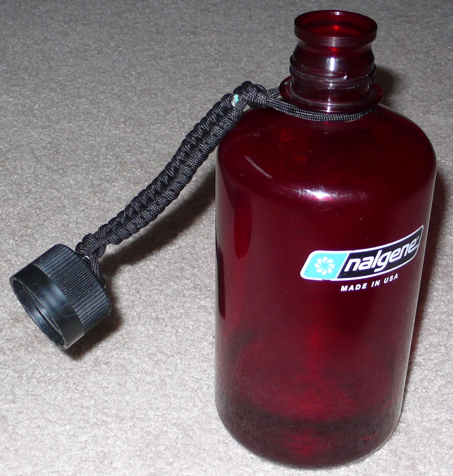 Nalgene Cap Paracord Fix : 12 Steps - Instructables
