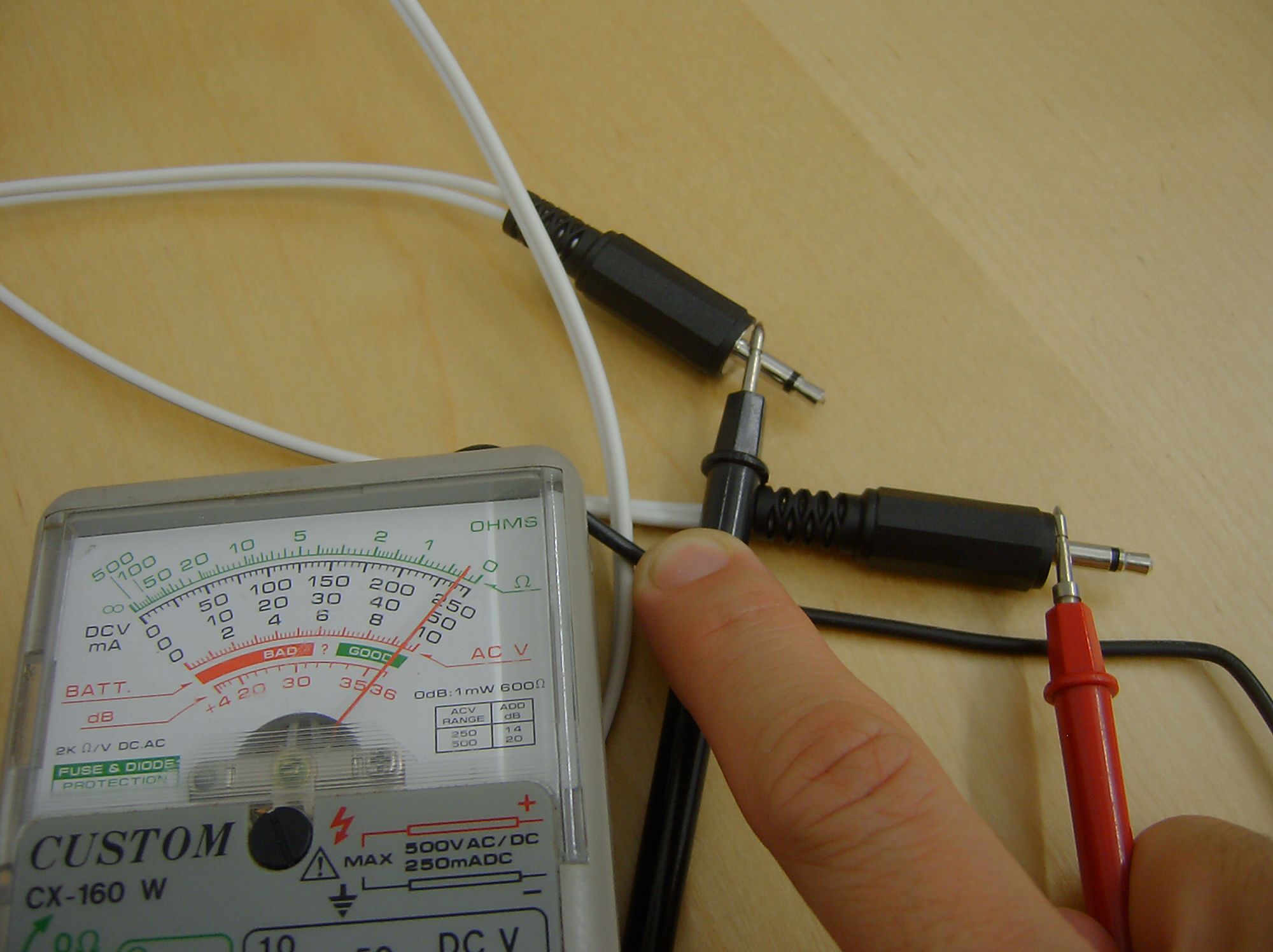 How to Connect a Push Button With Audio Input and Output : 13 Steps ...