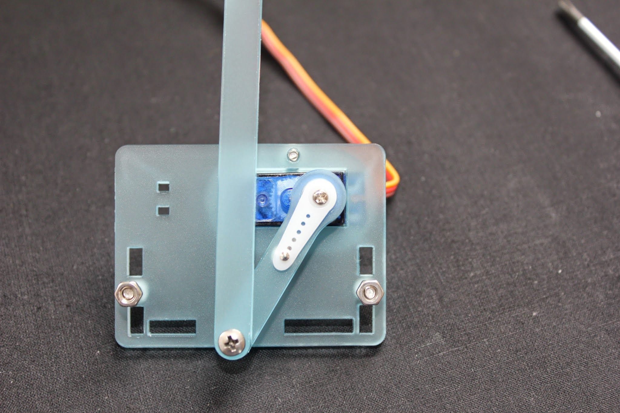 Pocket Sized Robot Arm MeArm V0.4 : 20 Steps (with Pictures ...