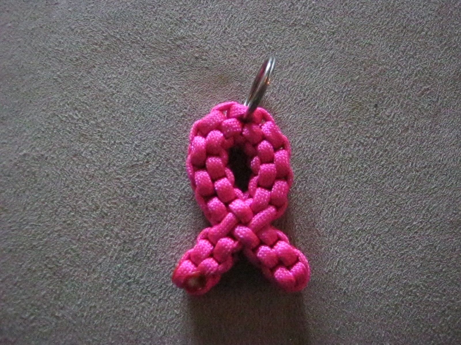 Paracord Breast Cancer Awareness Keychain : 8 Steps (with Pictures ...