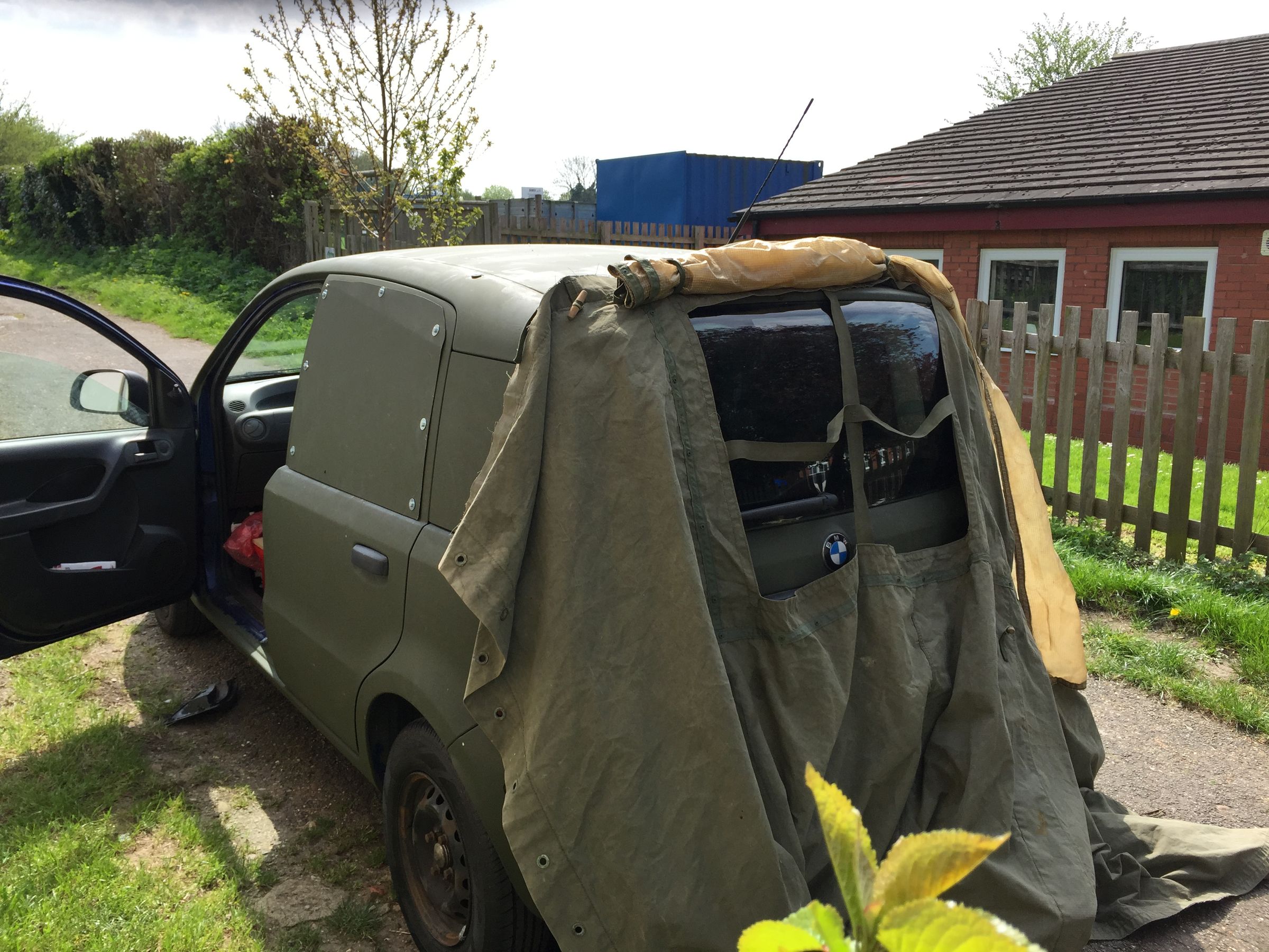 Camping Car ( Apocalypse Car ) : 17 Steps (with Pictures) - Instructables