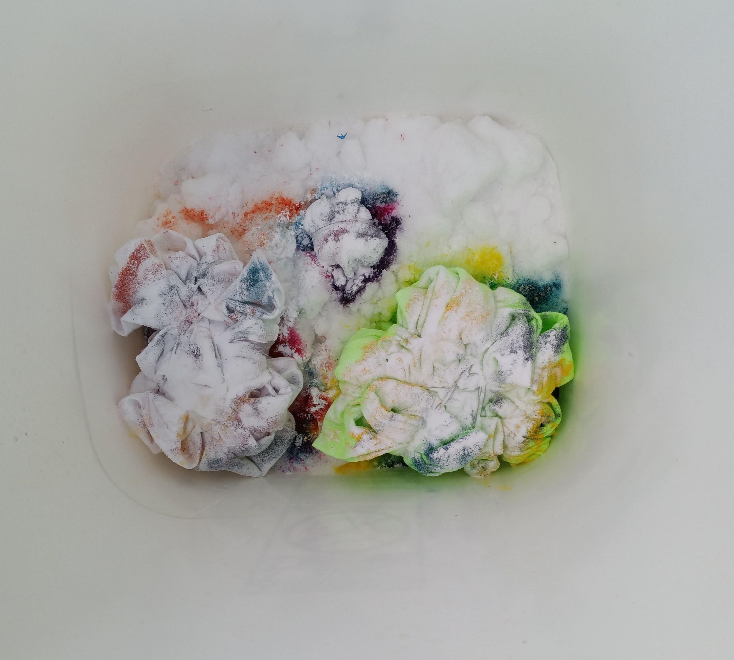 How to Use Snow to Tie Dye : 10 Steps (with Pictures) - Instructables