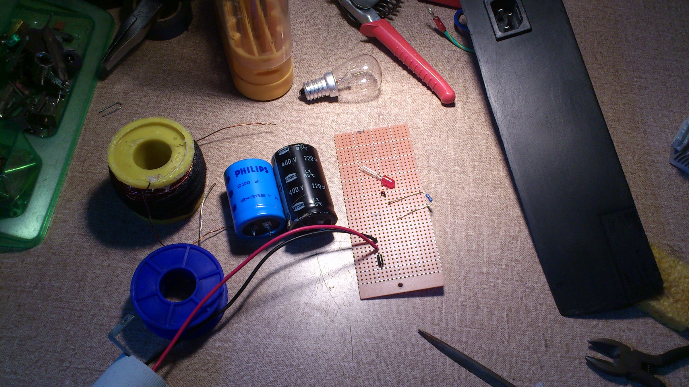 How to Make Your Own Metal Pulse Magnetizer 2 : 9 Steps (with Pictures ...