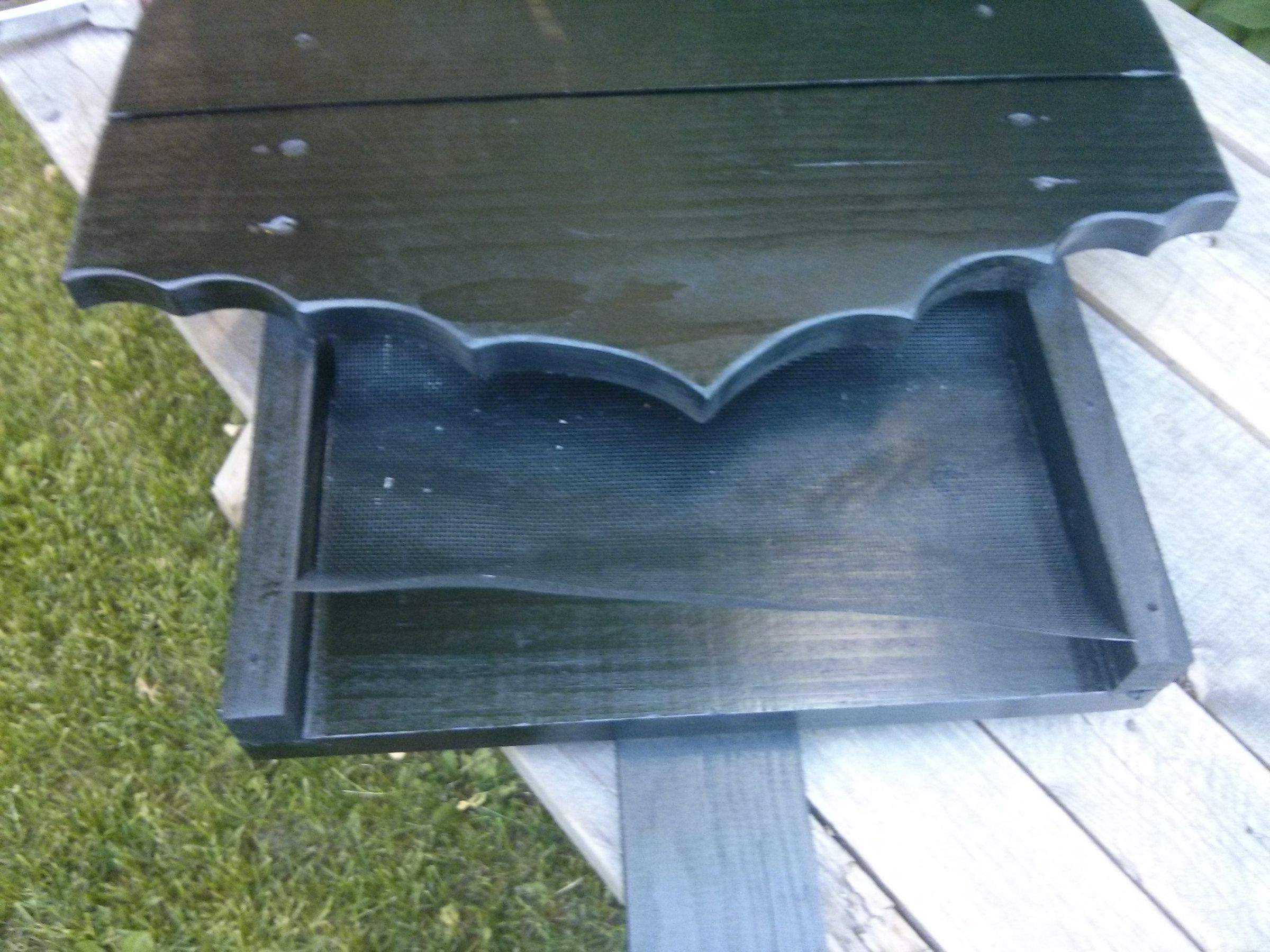 Batman Logo Bat Box House : 10 Steps (with Pictures) - Instructables