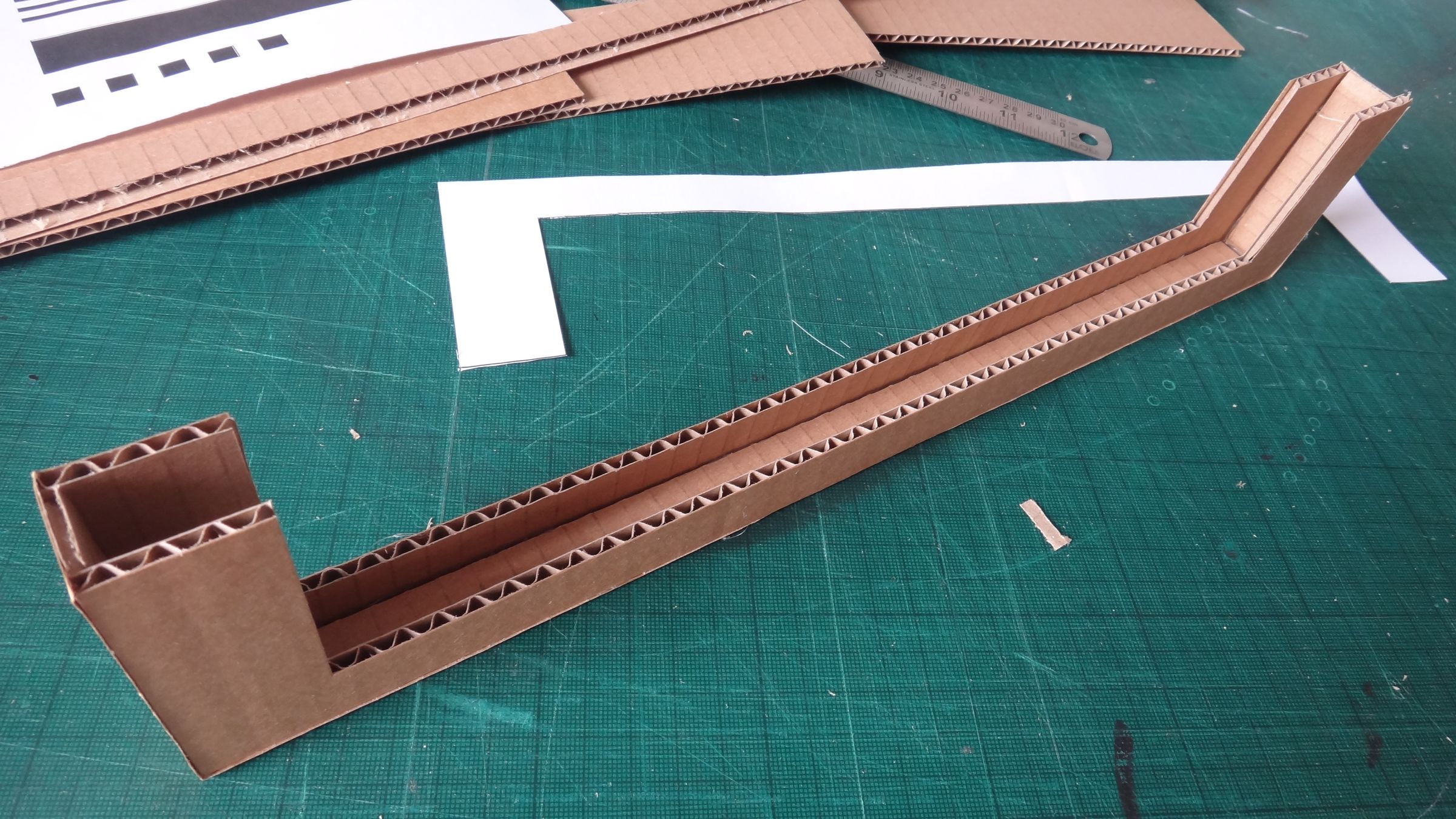 Cardboard BoomBox (quick 'n' Dirty Concept Modelling 2D Into 3D) : 9 ...