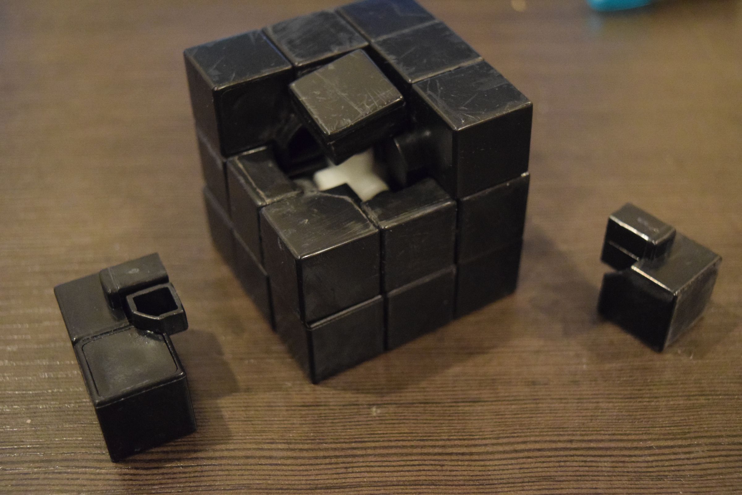 Bandaged Rubik's Cube : 9 Steps (with Pictures) - Instructables