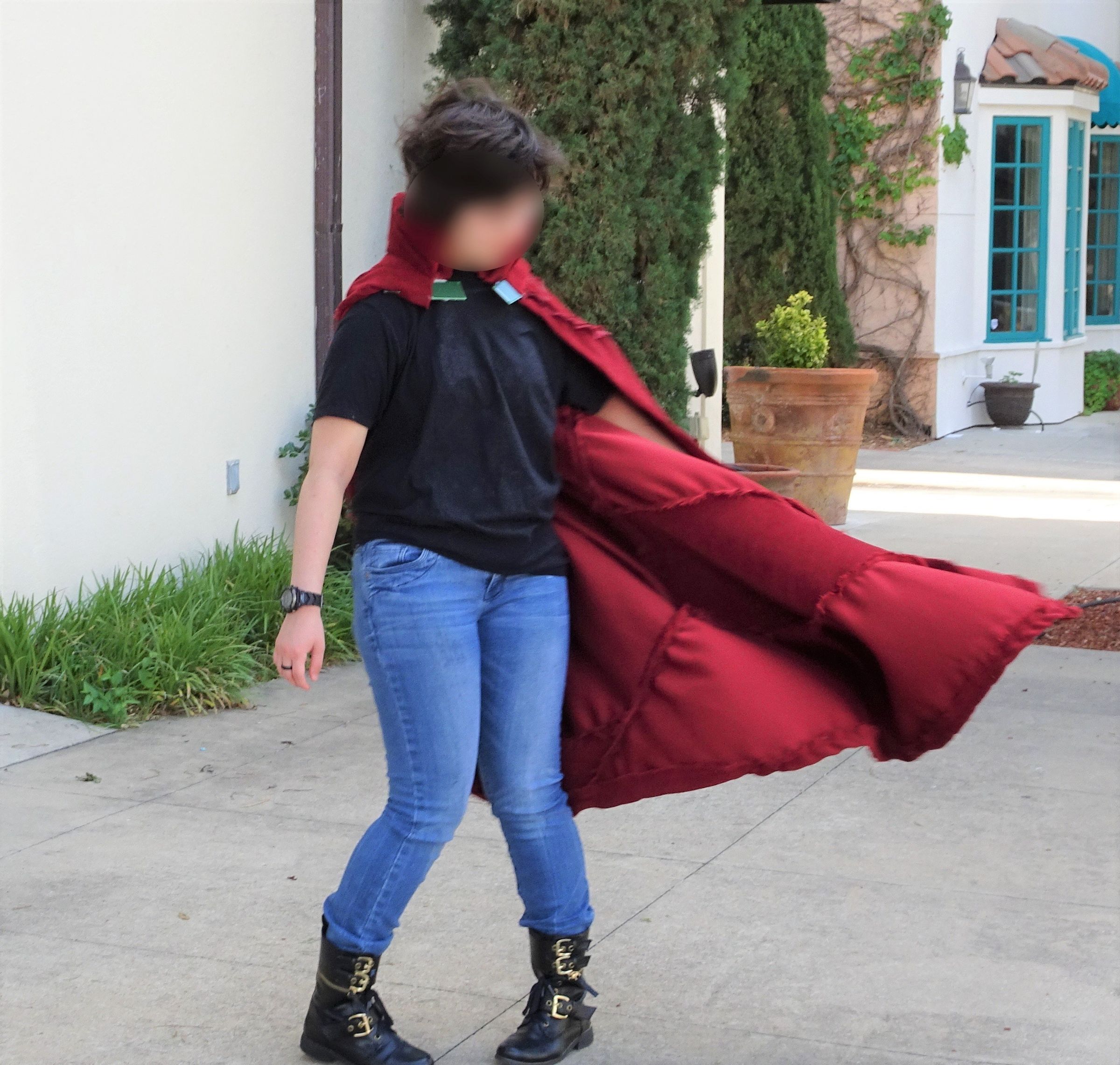Moving Cloak of Levitation - V1 : 18 Steps (with Pictures) - Instructables