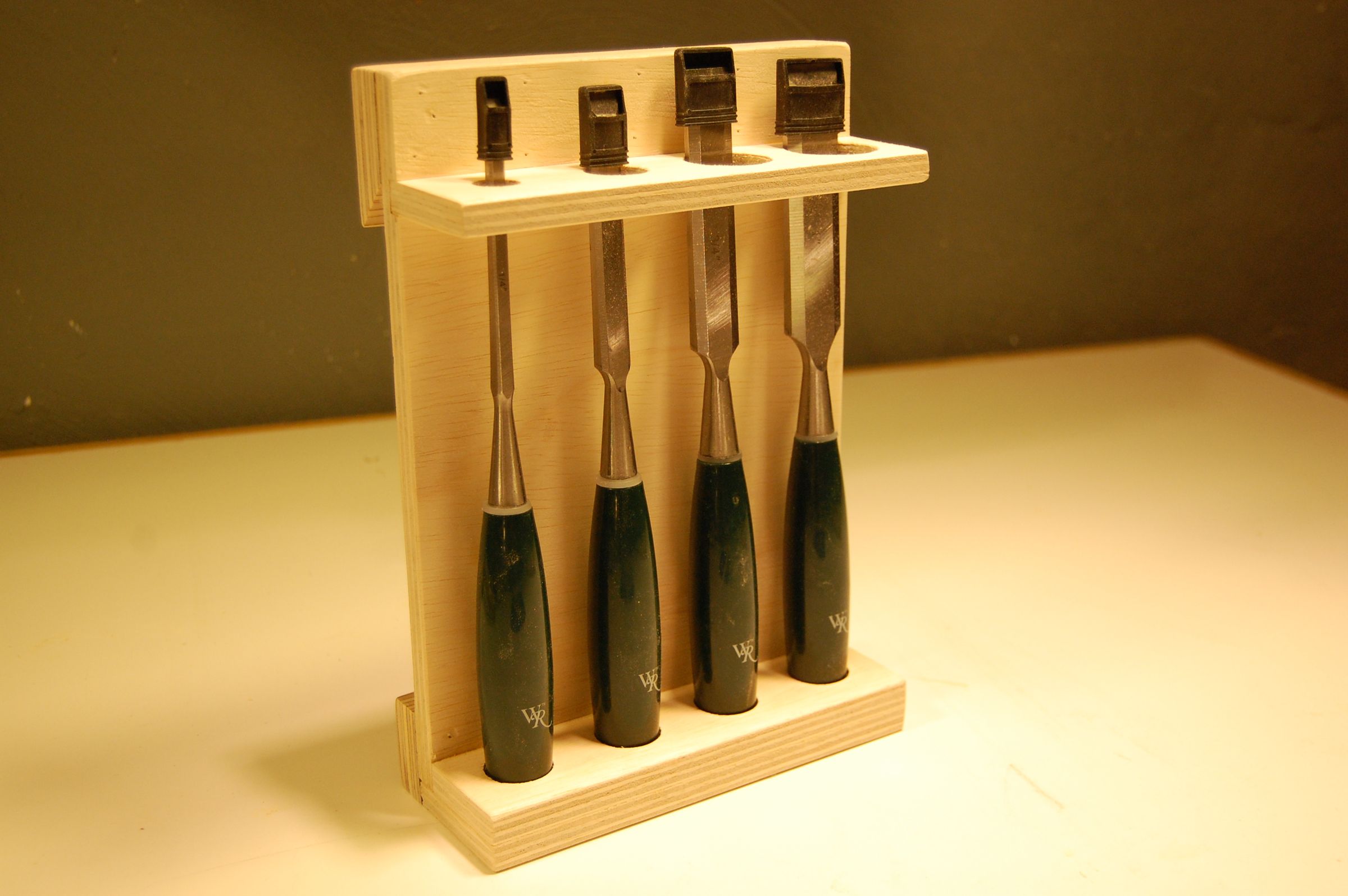 The Chisel Storage Rack : 5 Steps (with Pictures) - Instructables