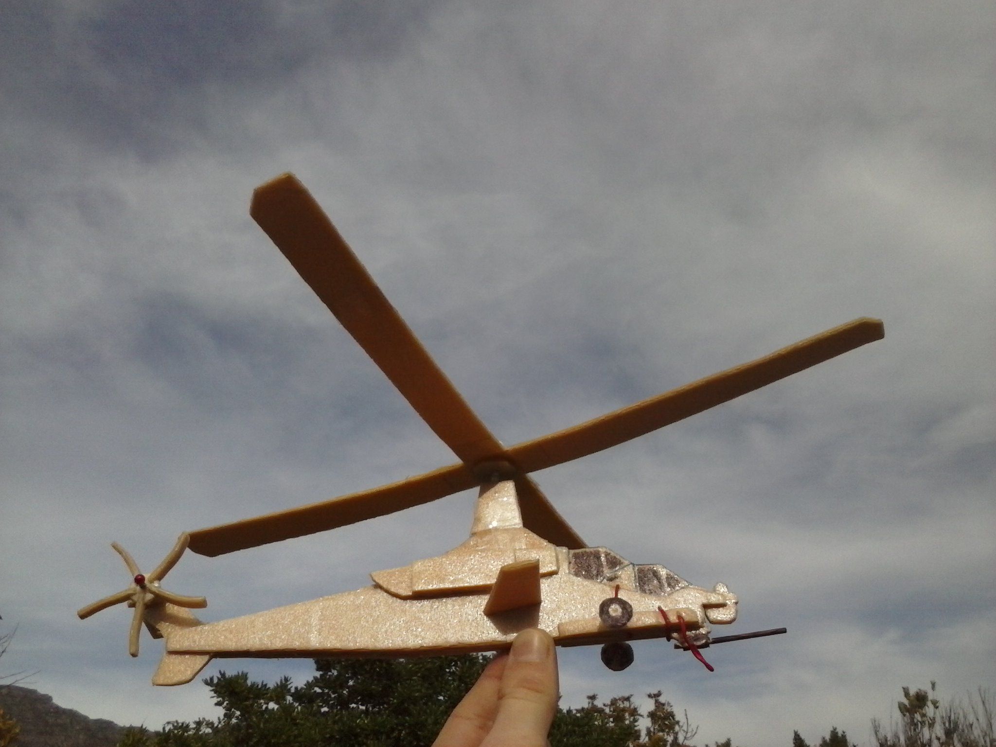 Attack Helicopter Kite - Rooivalk : 9 Steps - Instructables