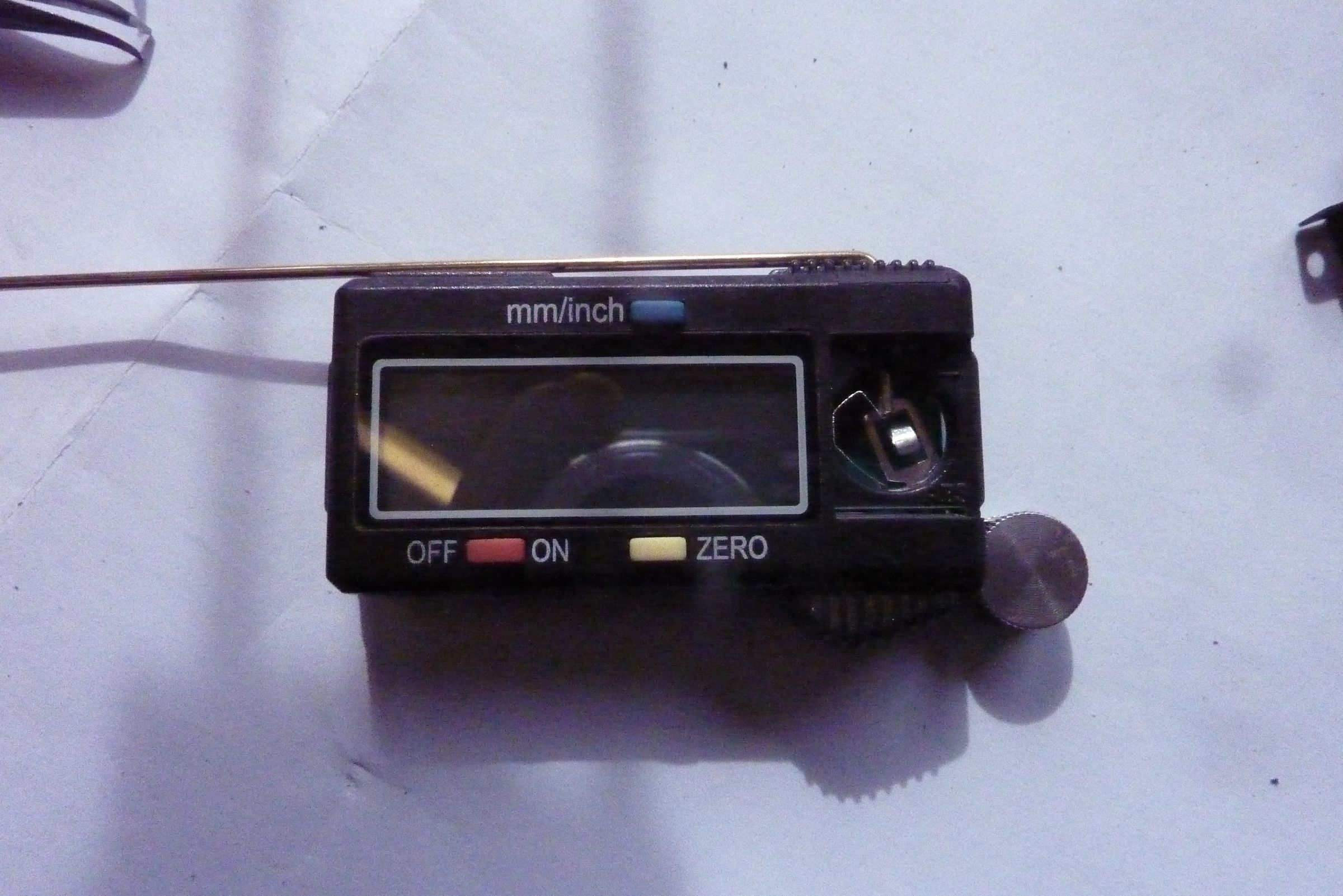 Vernier Caliper Battery Fix : 8 Steps - Instructables