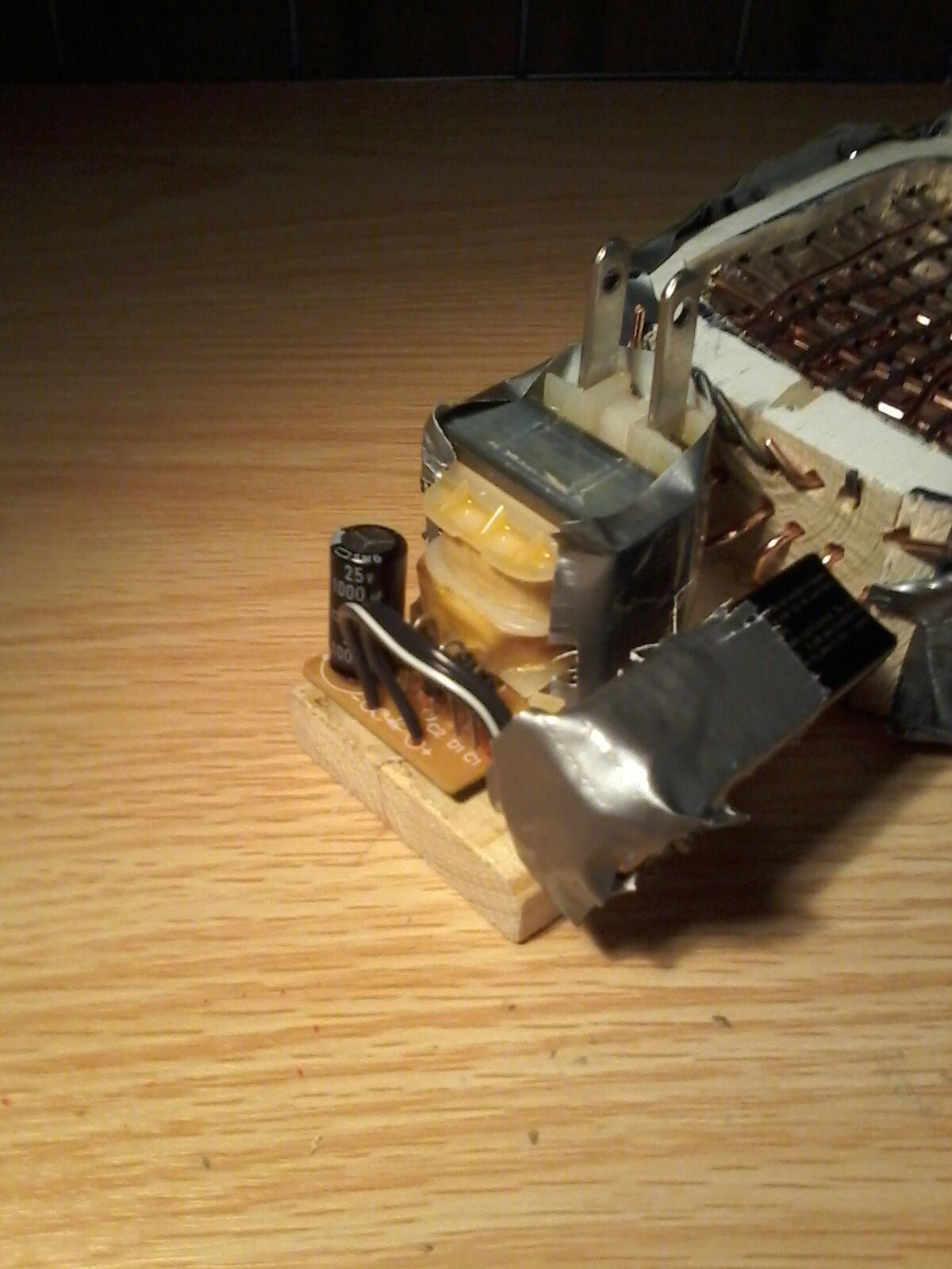 Homemade Bug Zapper : 11 Steps (with Pictures) - Instructables