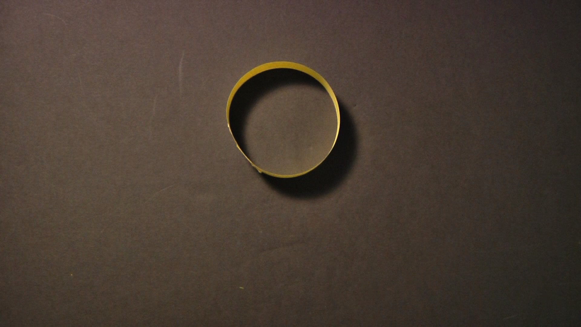 Hoop Glider : 7 Steps - Instructables