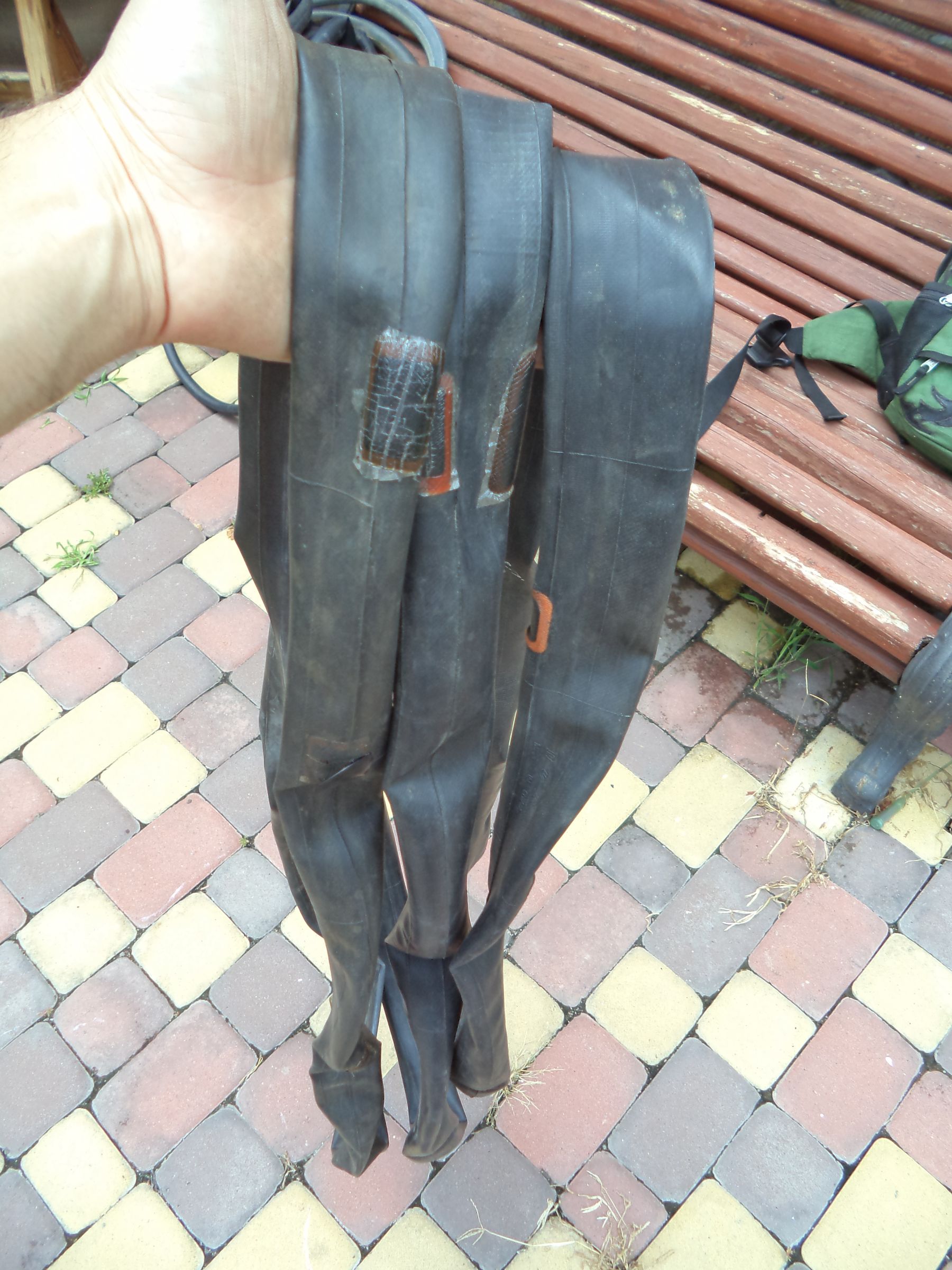 Backpack Cargo Net From Inner Tubes : 26 Steps (with Pictures ...