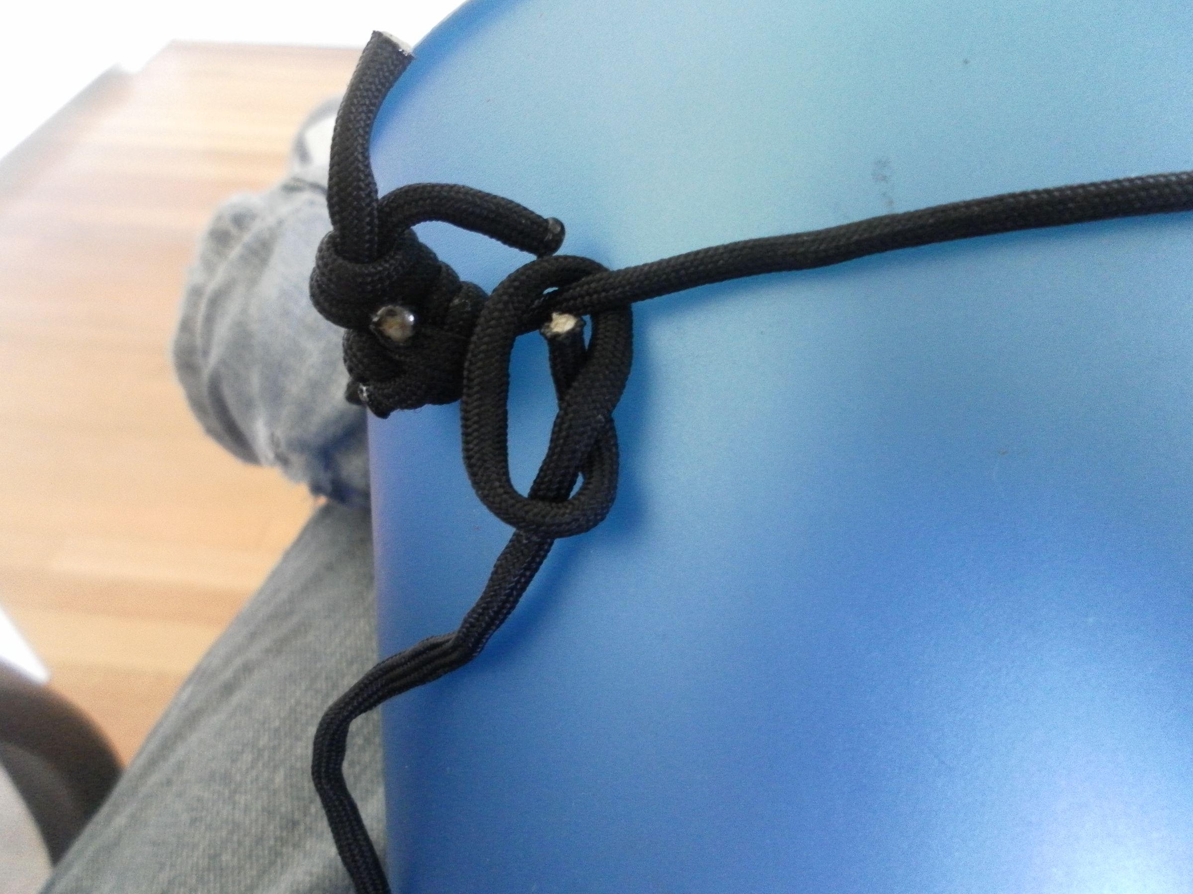 Easy Paracord Drawstring Pouch! : 6 Steps (with Pictures) - Instructables