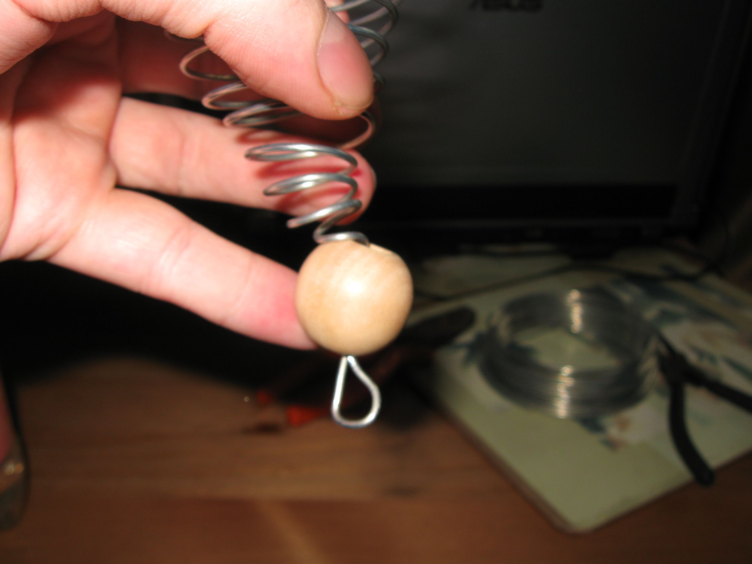 Make a Nesting Material Dispenser : 8 Steps (with Pictures) - Instructables