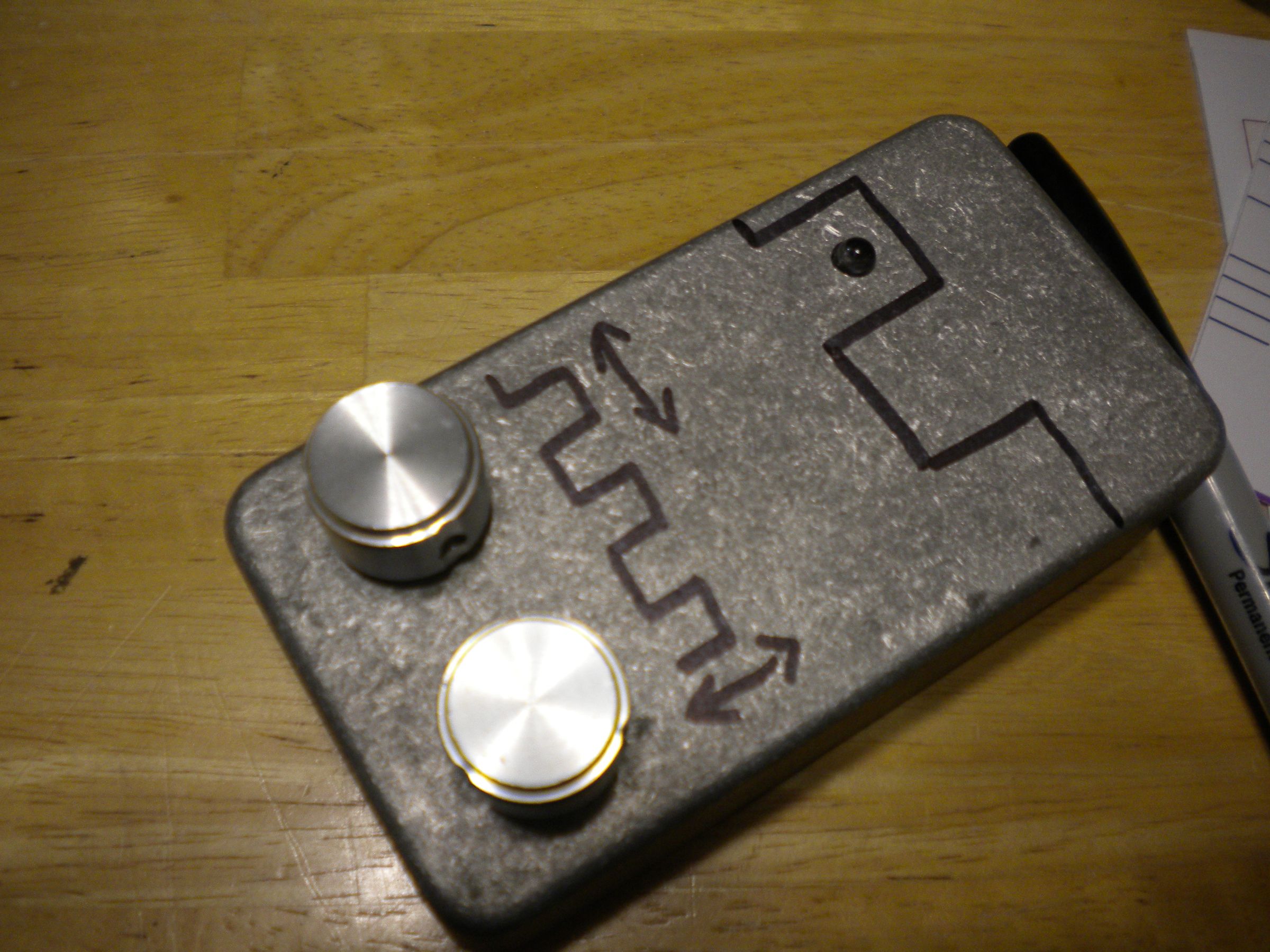Build a Square Wave Oscillator - Part 1 of DIY Modular Synths : 7 Steps ...
