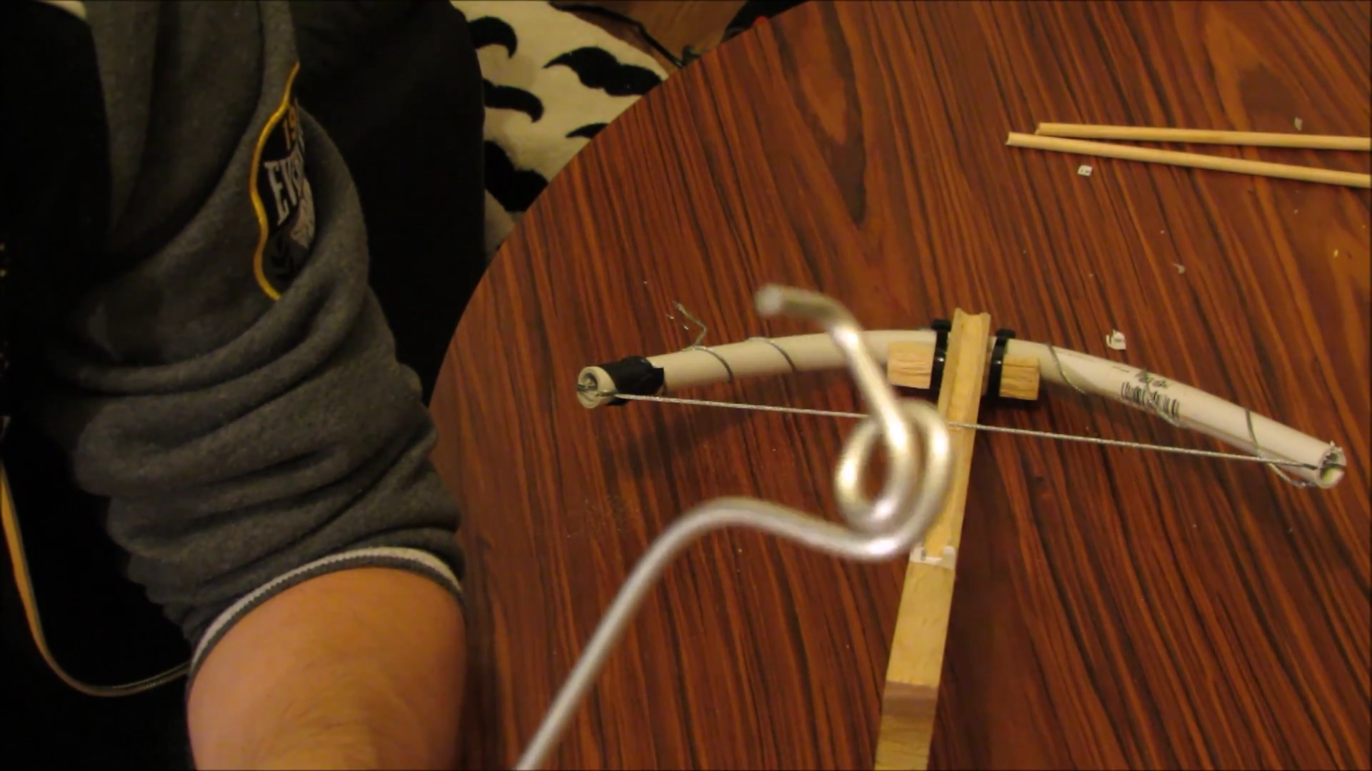 HOMEMADE CROSSBOW PISTOL : 7 Steps - Instructables