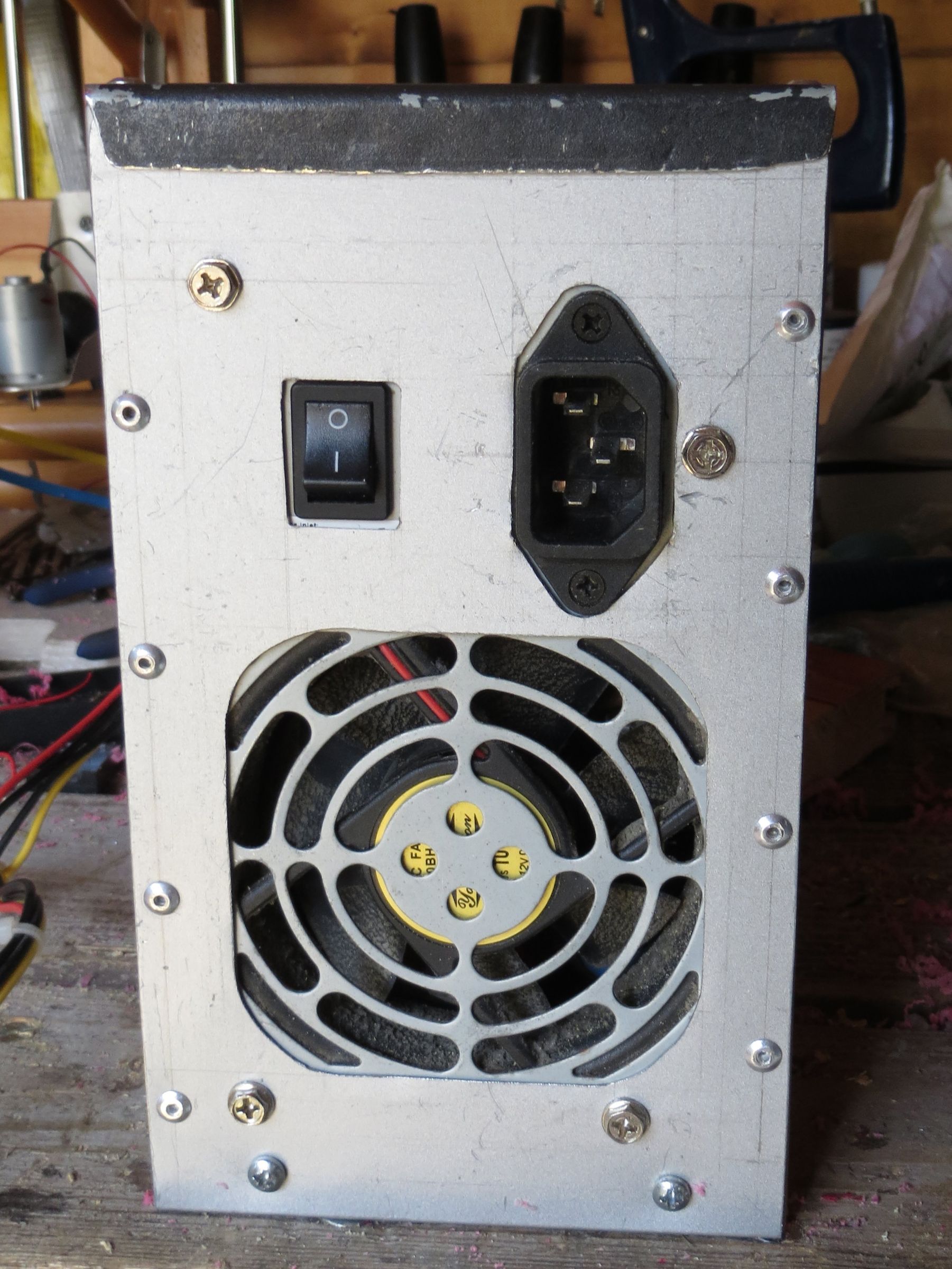 Yet Another ATX to Bench PSU Conversion : 7 Steps - Instructables