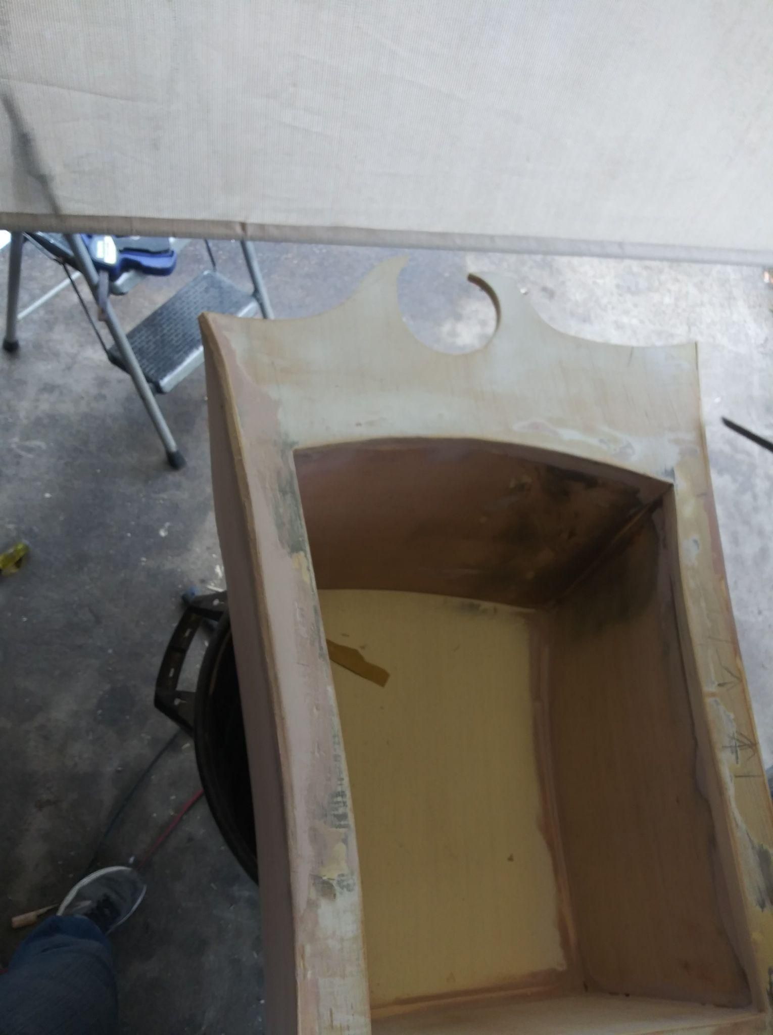 Curvy Book Case : 12 Steps (with Pictures) - Instructables