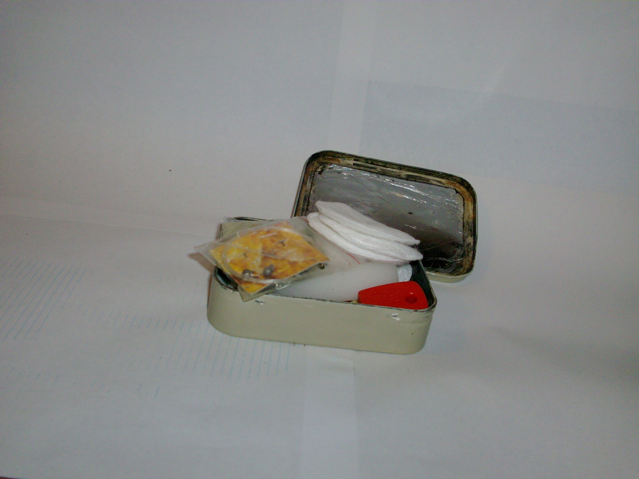 Pocket Survival Kit : 3 Steps - Instructables