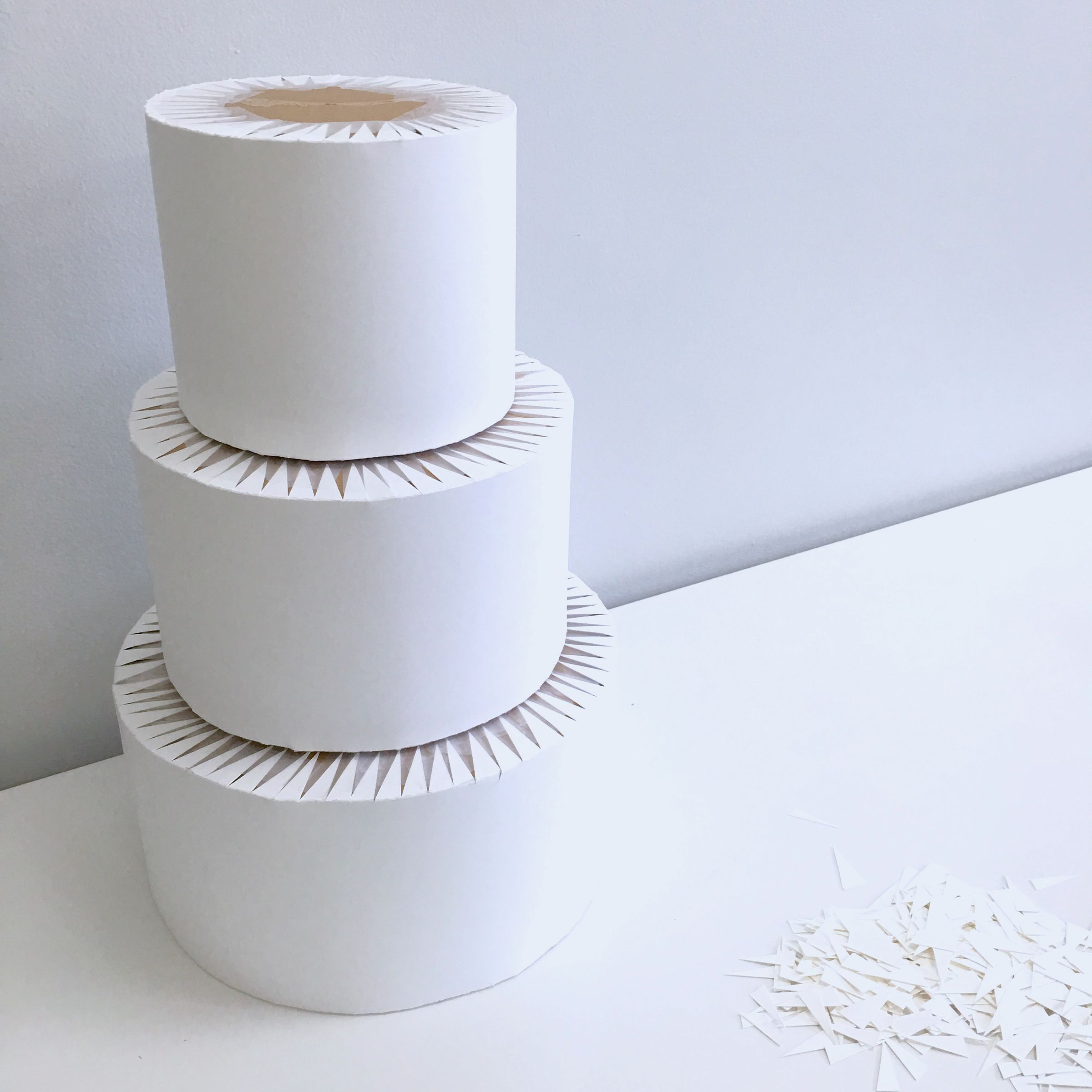 Fake Prop Cake From Cardboard & Soda Cans : 11 Steps (with Pictures ...