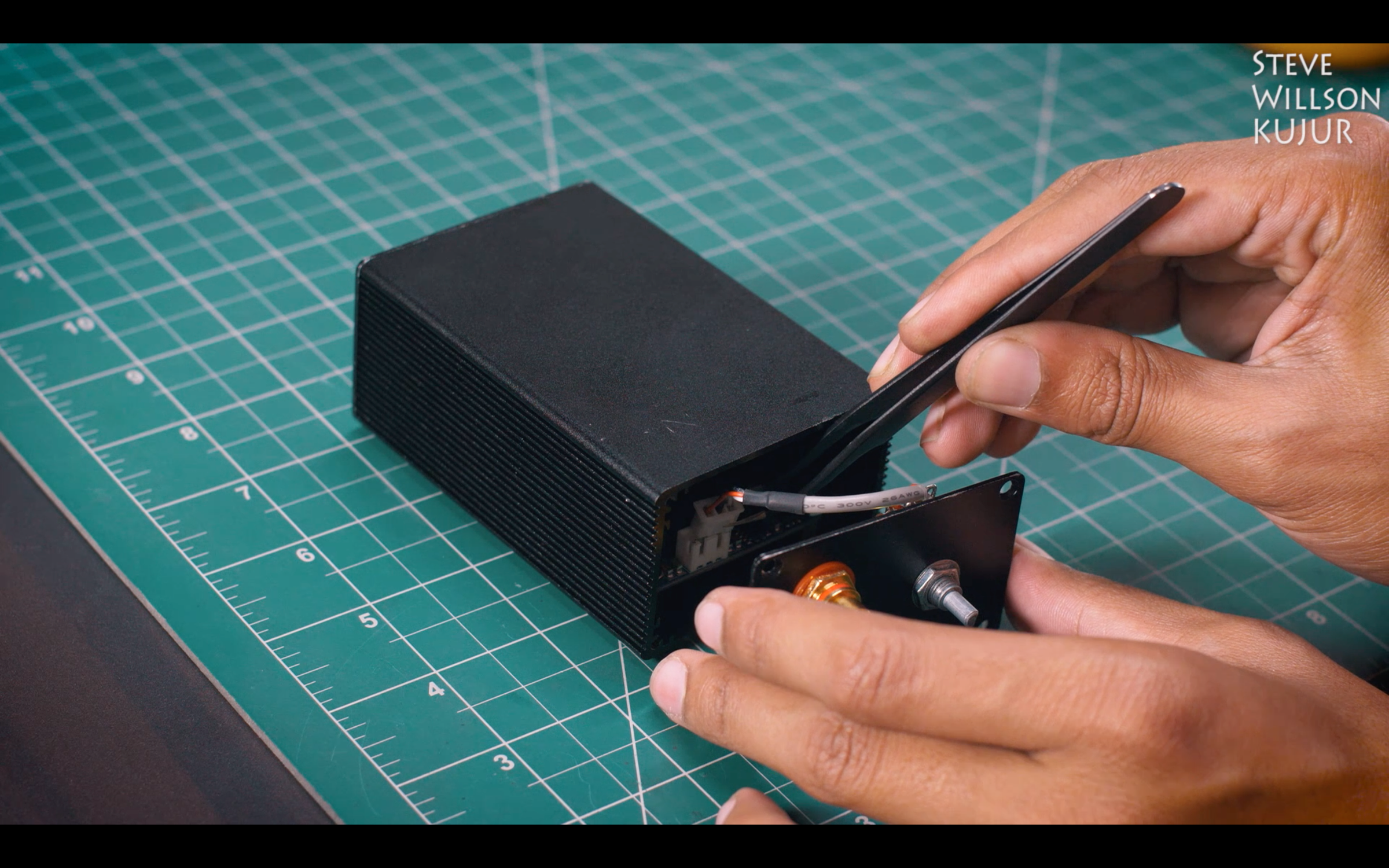 DIY 200 Watt Portable Amplifier : 11 Steps (with Pictures) - Instructables