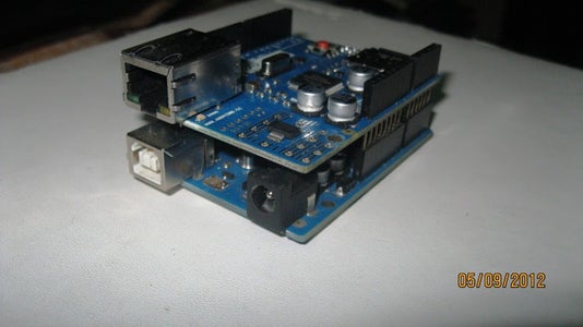 Control Arduino Board Wirelessly With IPhone, IPad or IPod Using IArduino App and Ethernet ...