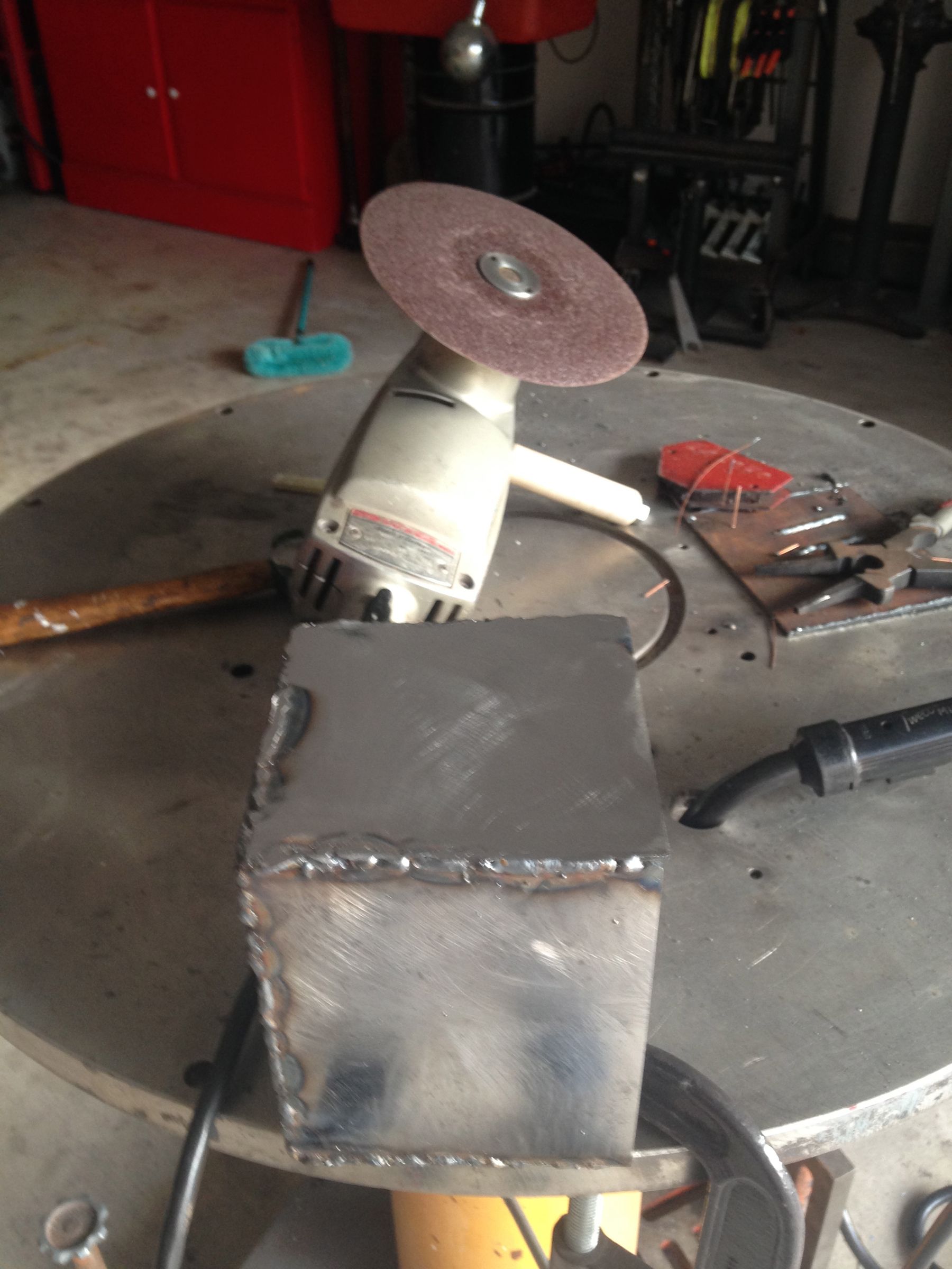 How to MIG Weld a Box : 7 Steps - Instructables