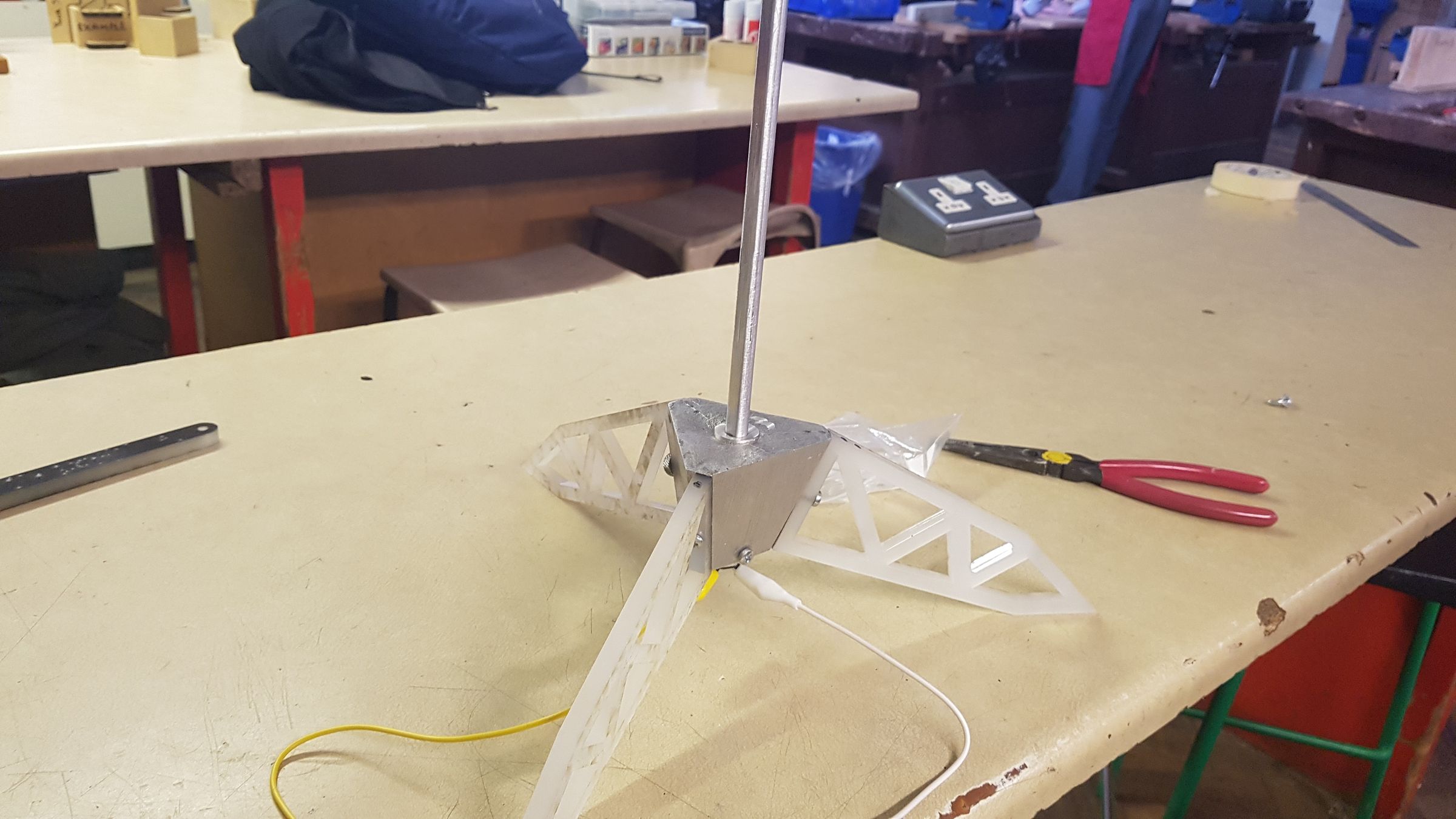 How to Build an Accurate Mechanical Model of the Solar System : 11 ...