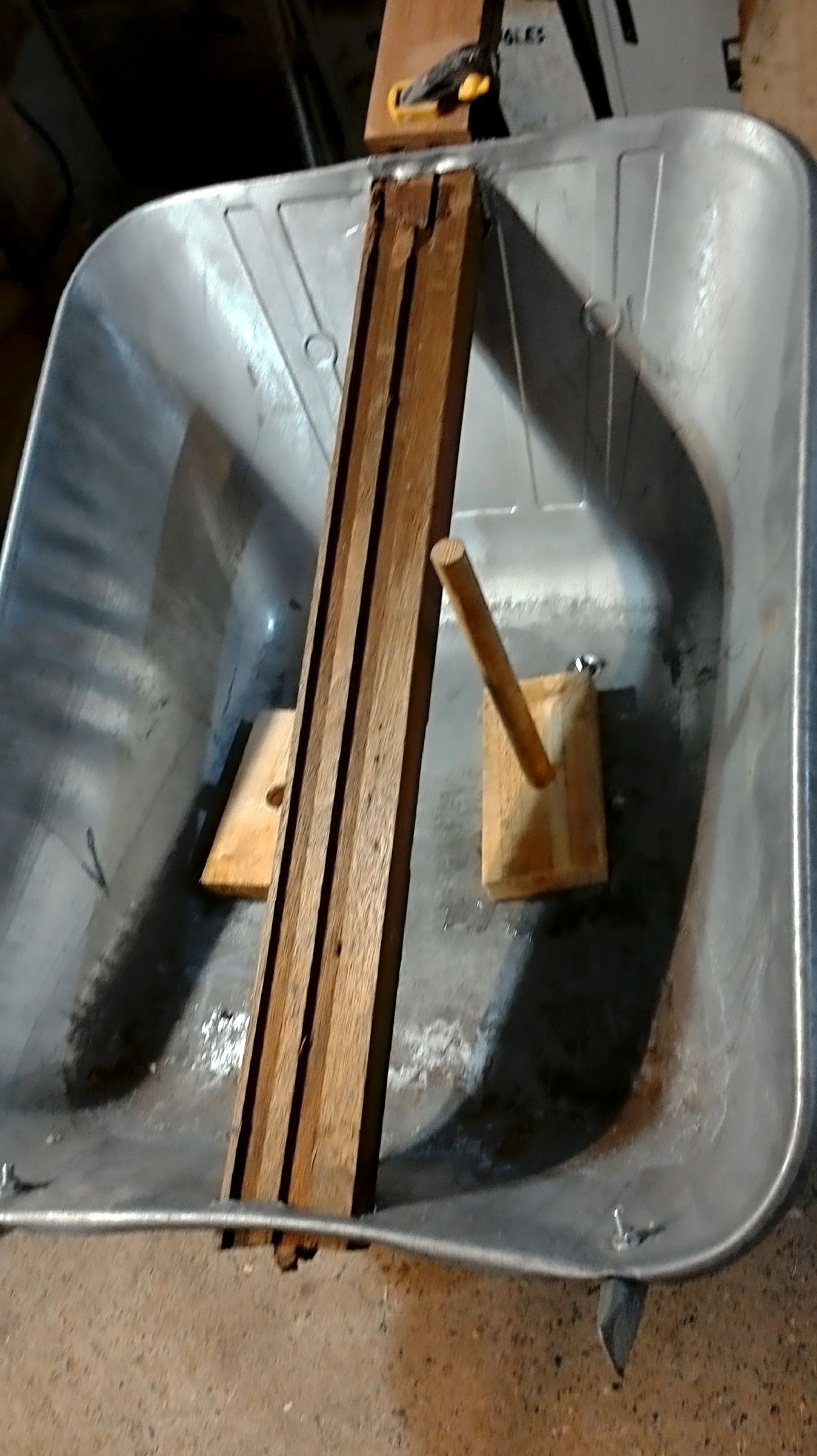 3-string Wheelbarrow Upright Bass : 12 Steps (with Pictures ...