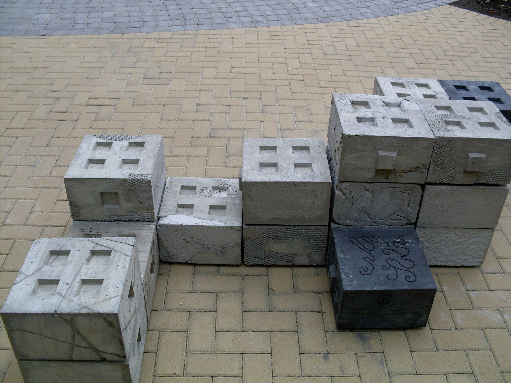 Modular Concrete Bench : 10 Steps (with Pictures) - Instructables