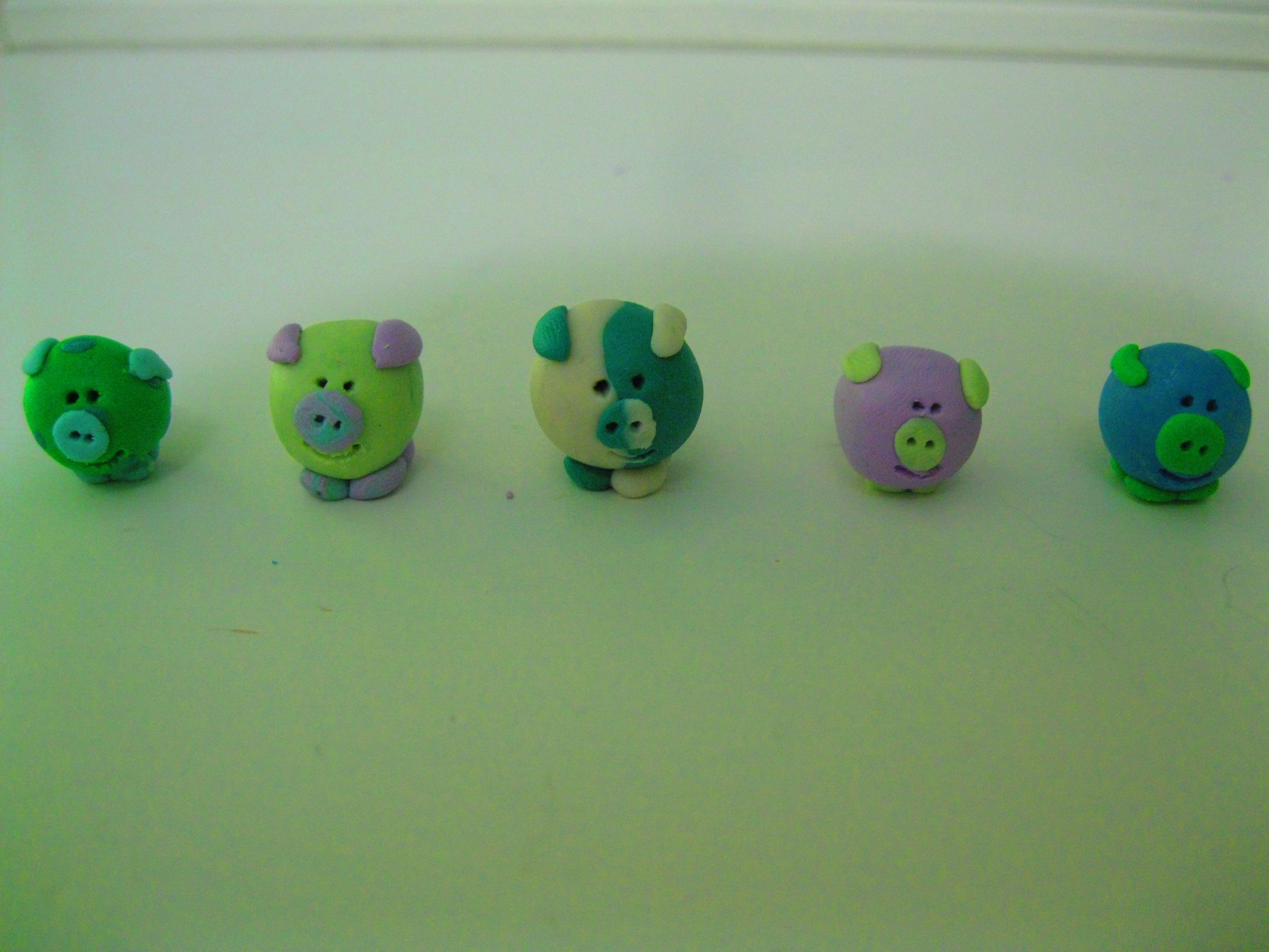 Modelling Clay Pigs : 8 Steps - Instructables