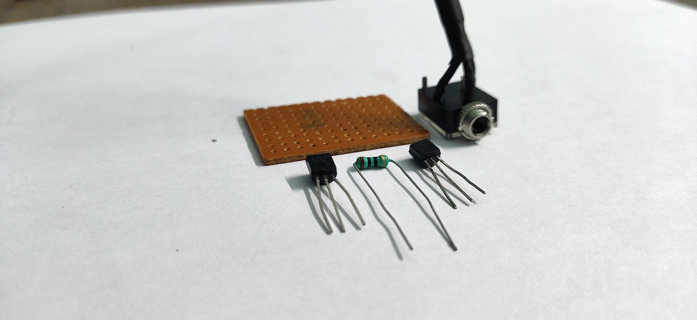 DIY Microphone Amplifier. : 11 Steps - Instructables