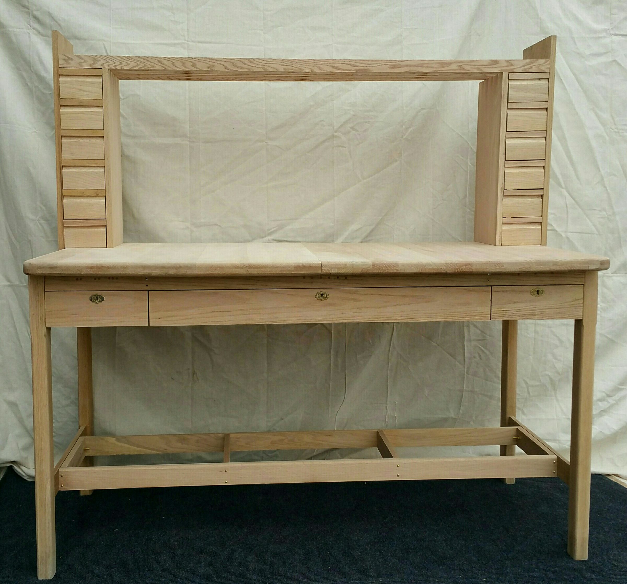 Three-Table Desk : 7 Steps (with Pictures) - Instructables