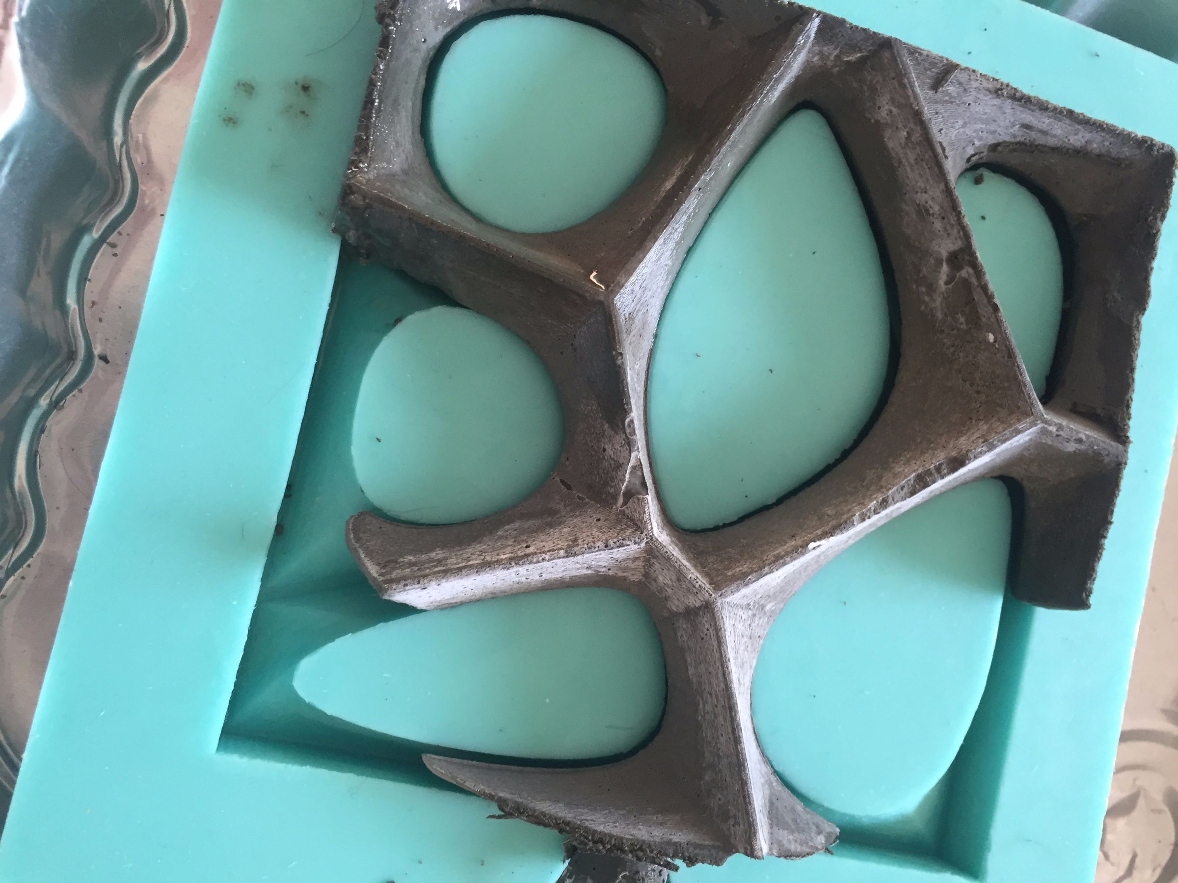 Concrete Screen Tile : 8 Steps (with Pictures) - Instructables