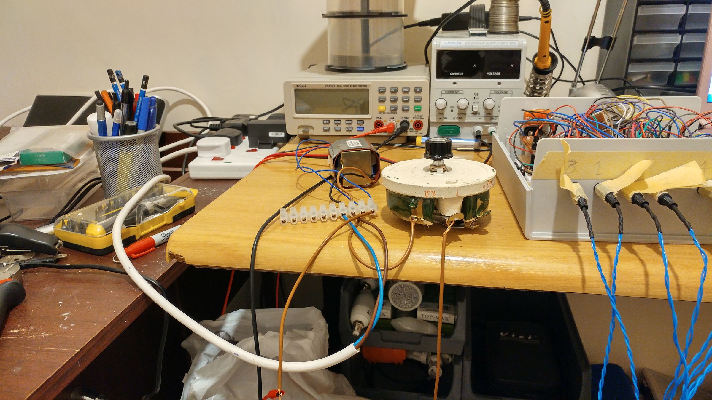 AC Current Monitoring Data Logger : 9 Steps (with Pictures) - Instructables