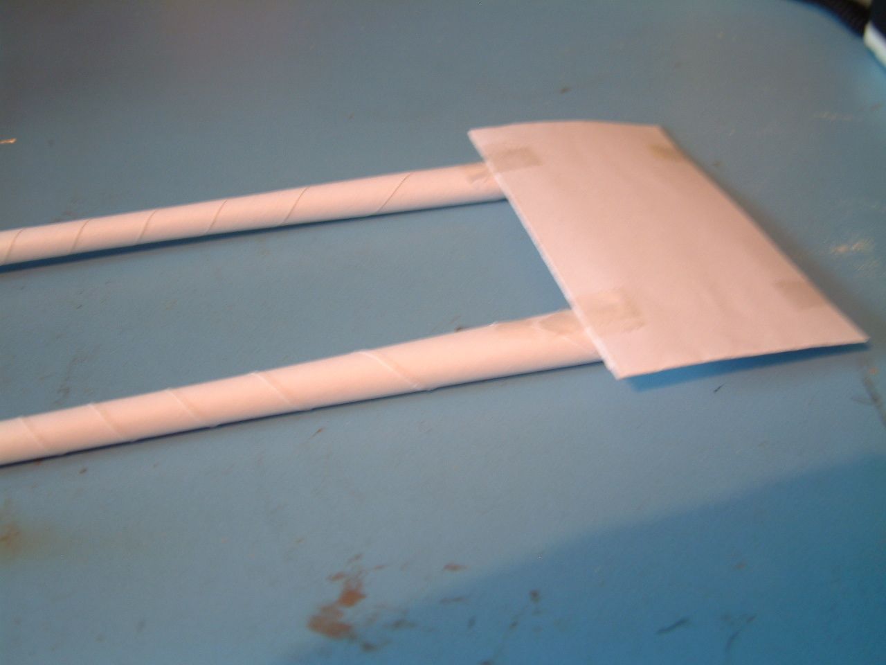 "Goose" Paper Glider : 4 Steps - Instructables