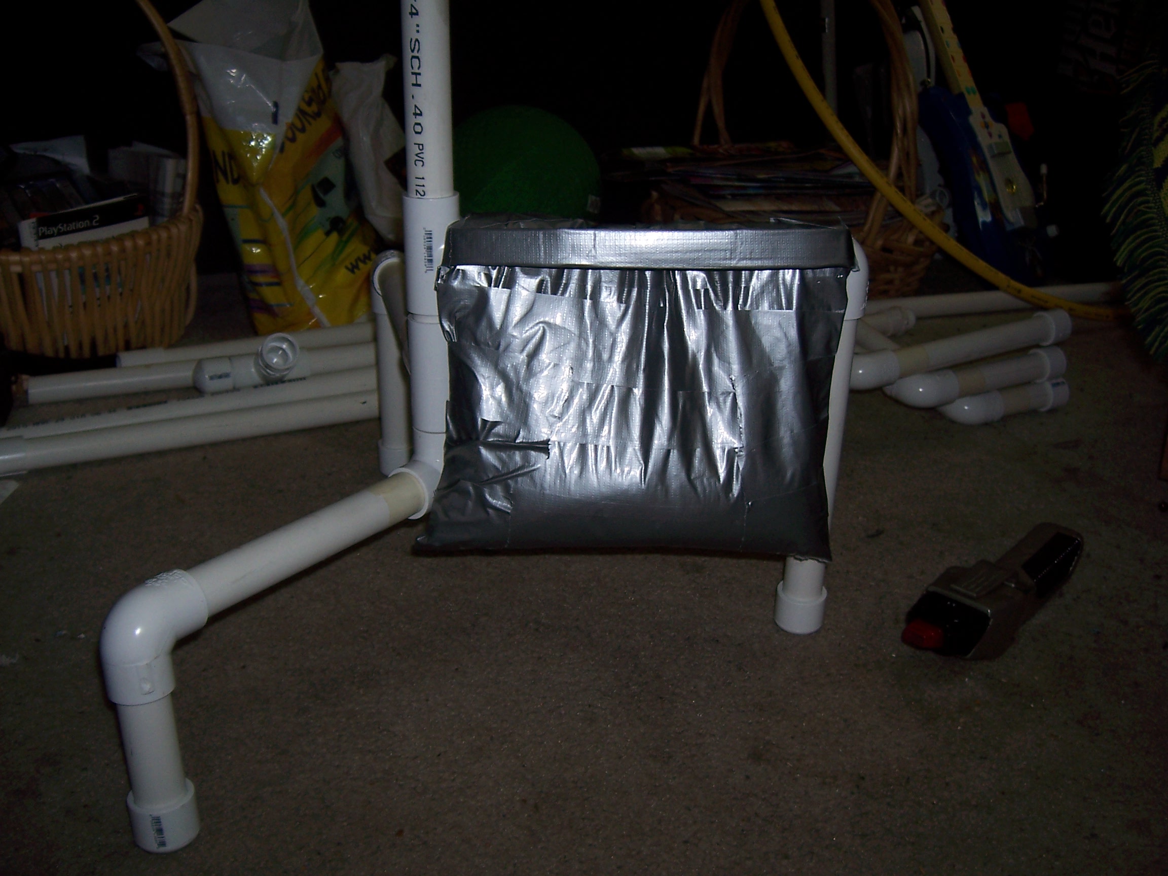 Creating DIY Sandbags for Your Light Stands : 7 Steps - Instructables