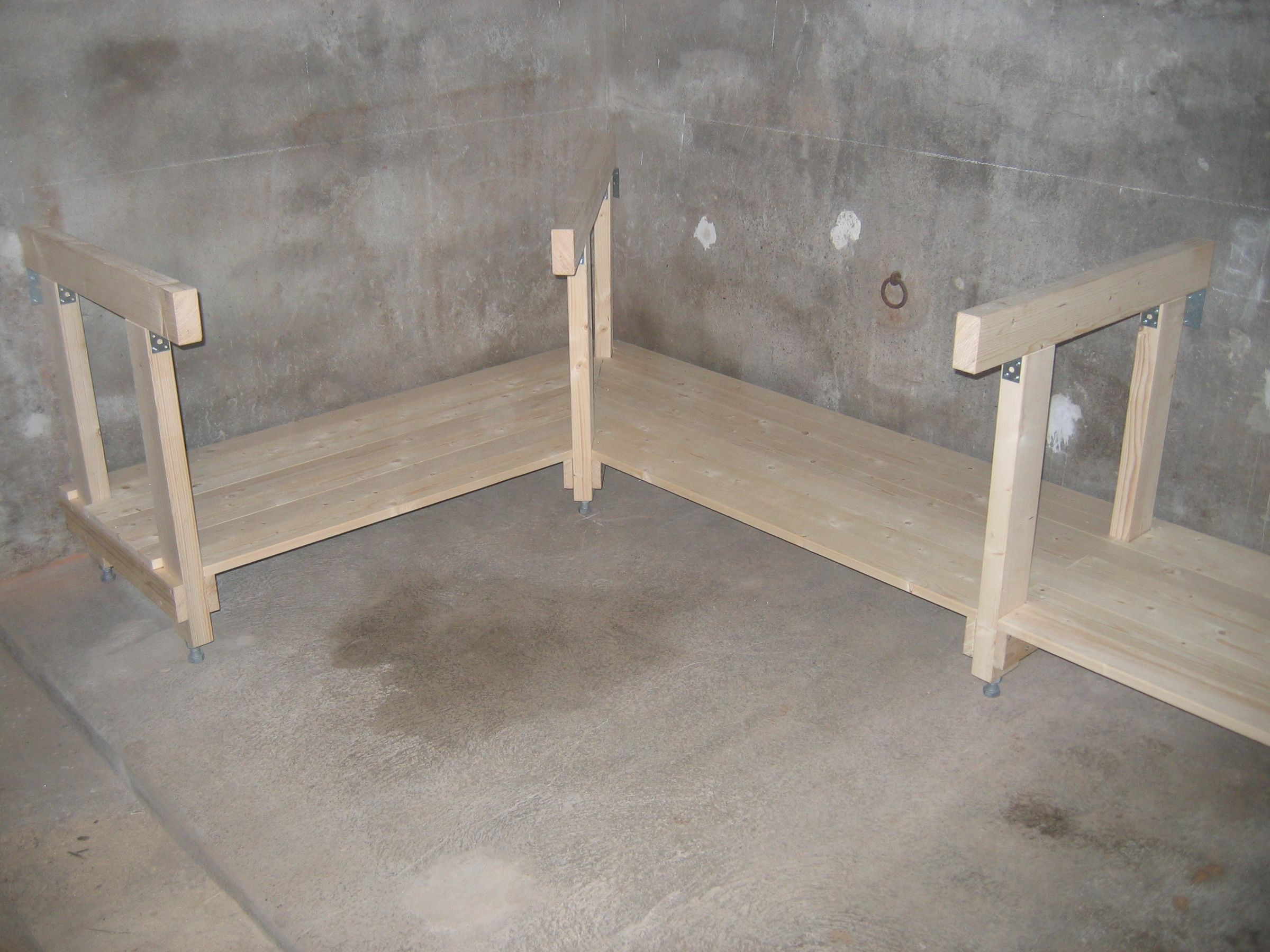 Extreme Heavy Duty Work Bench : 9 Steps (with Pictures) - Instructables