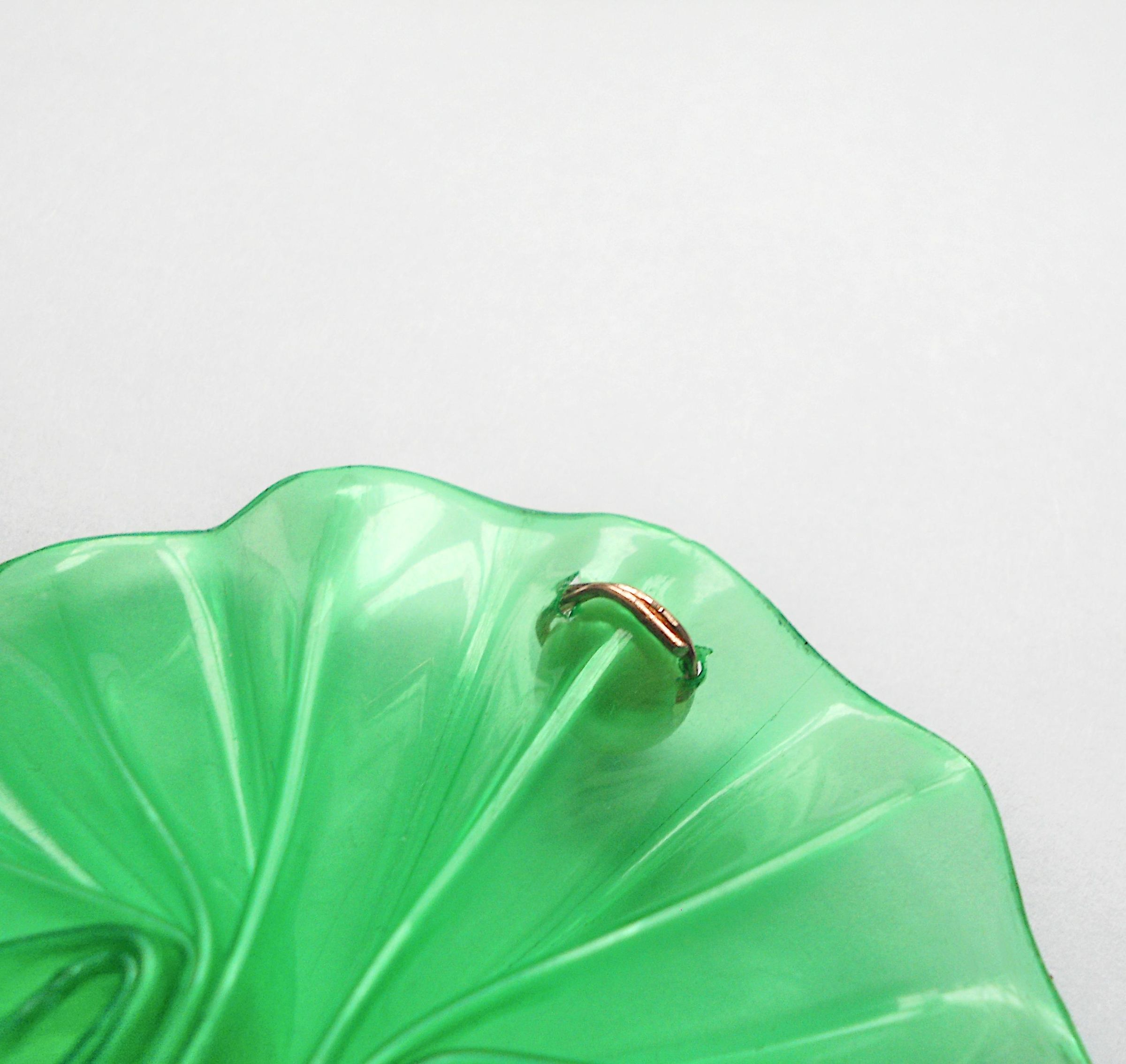 Brooch From Plastic Bottle : 7 Steps (with Pictures) - Instructables