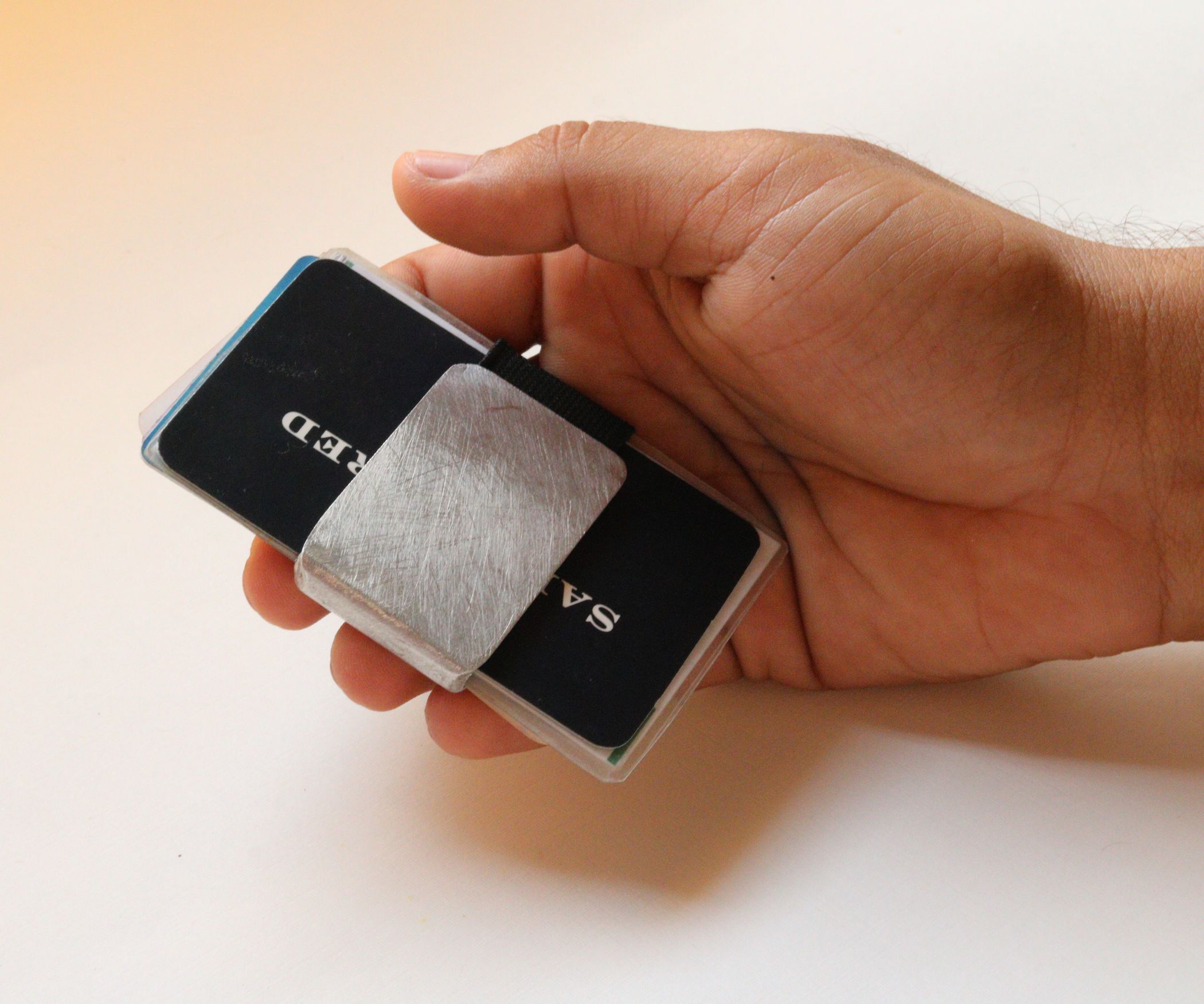 Micro Wallet : 7 Steps (with Pictures) - Instructables