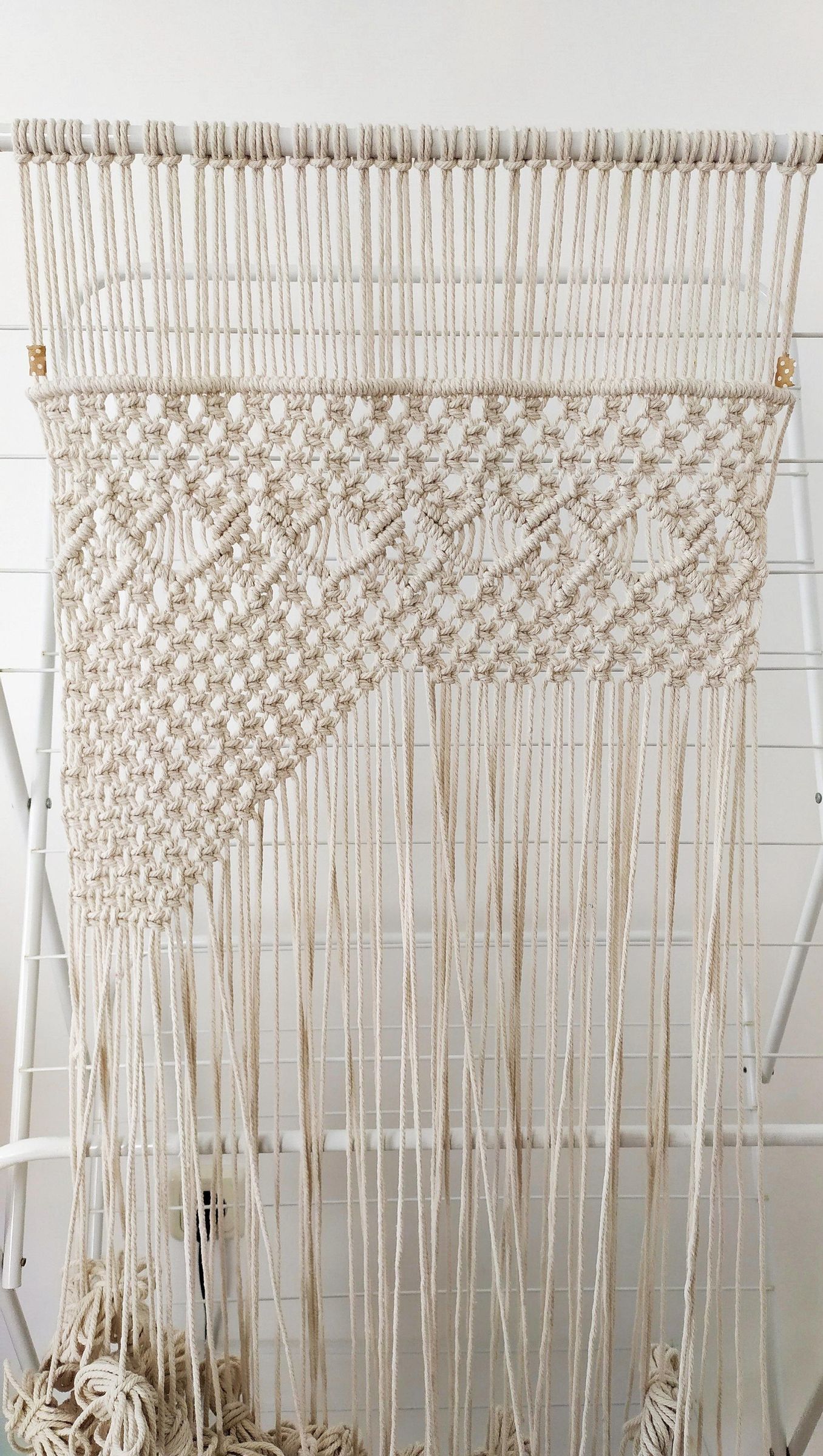 How to Make a Bohemian Macrame Rug : 14 Steps (with Pictures ...