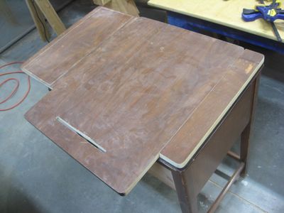 Wood Carving Station From Old Sewing Table : 14 Steps (with Pictures ...